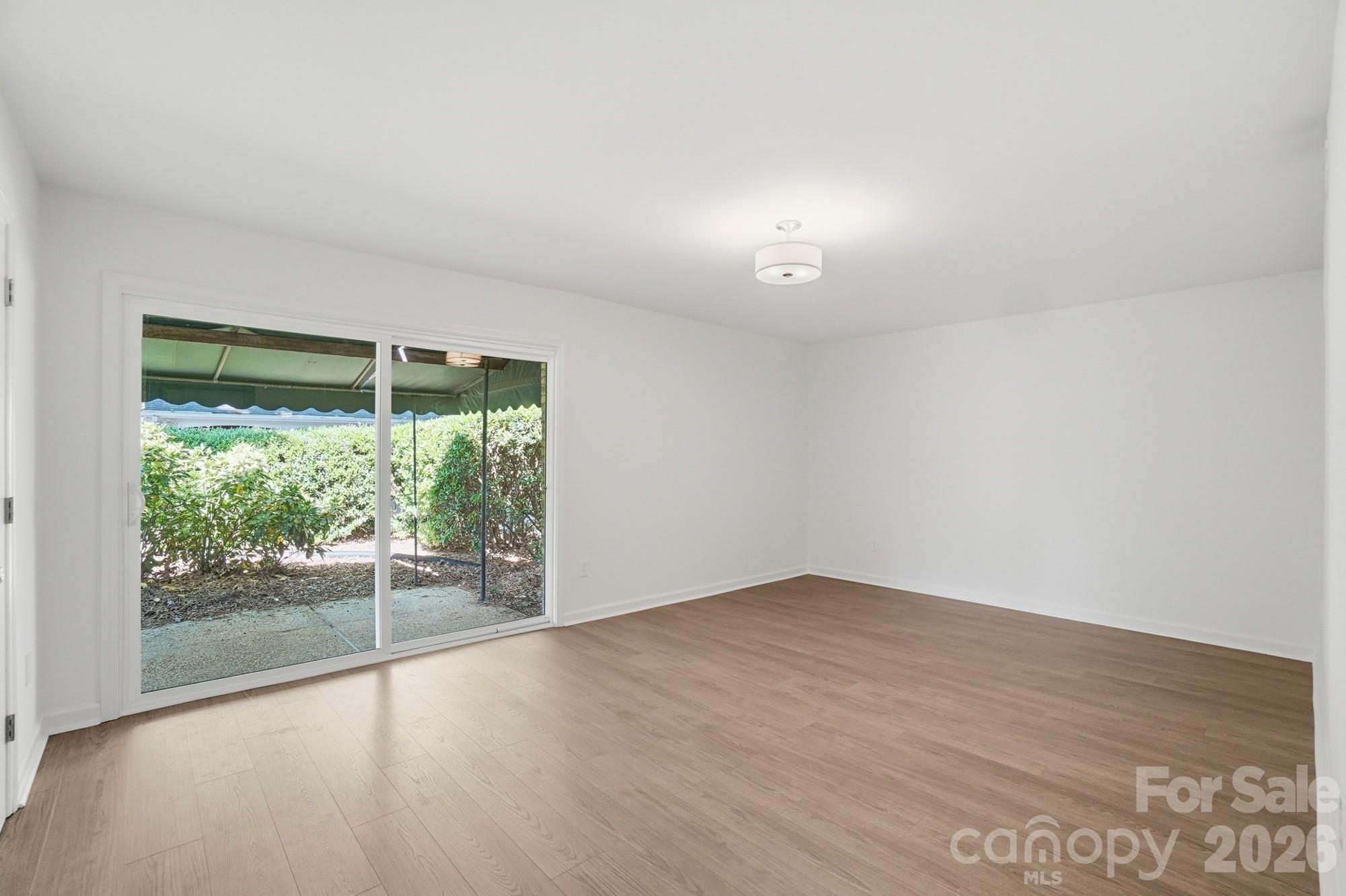Photo 5 of 7027 Quail Hill Road, Charlotte, NC