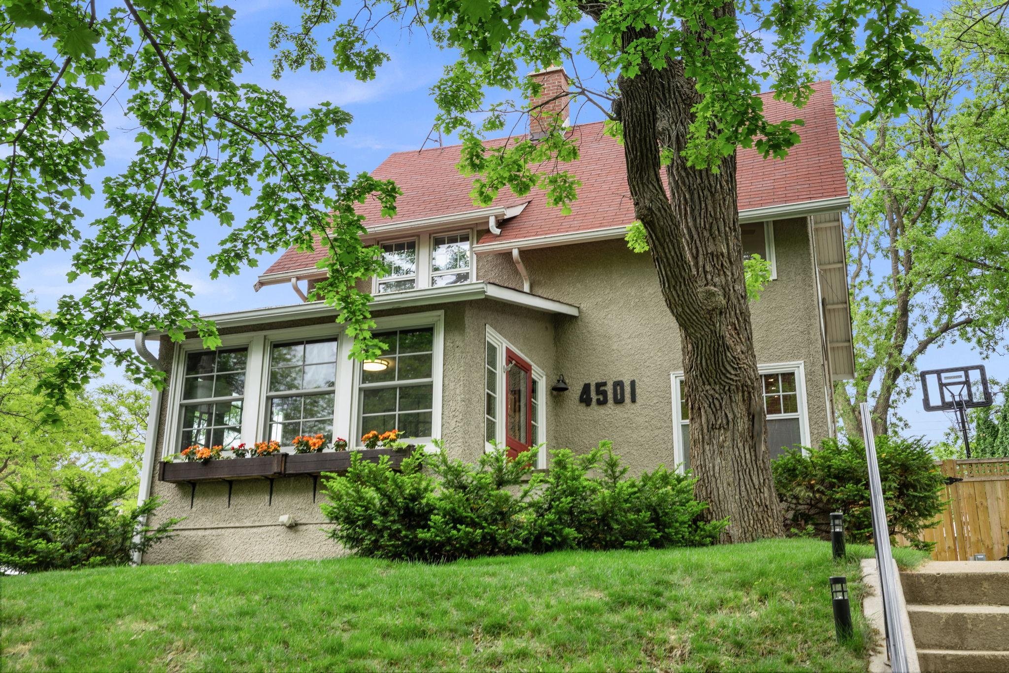 Residential for sale in Minneapolis, Minnesota, 7058880