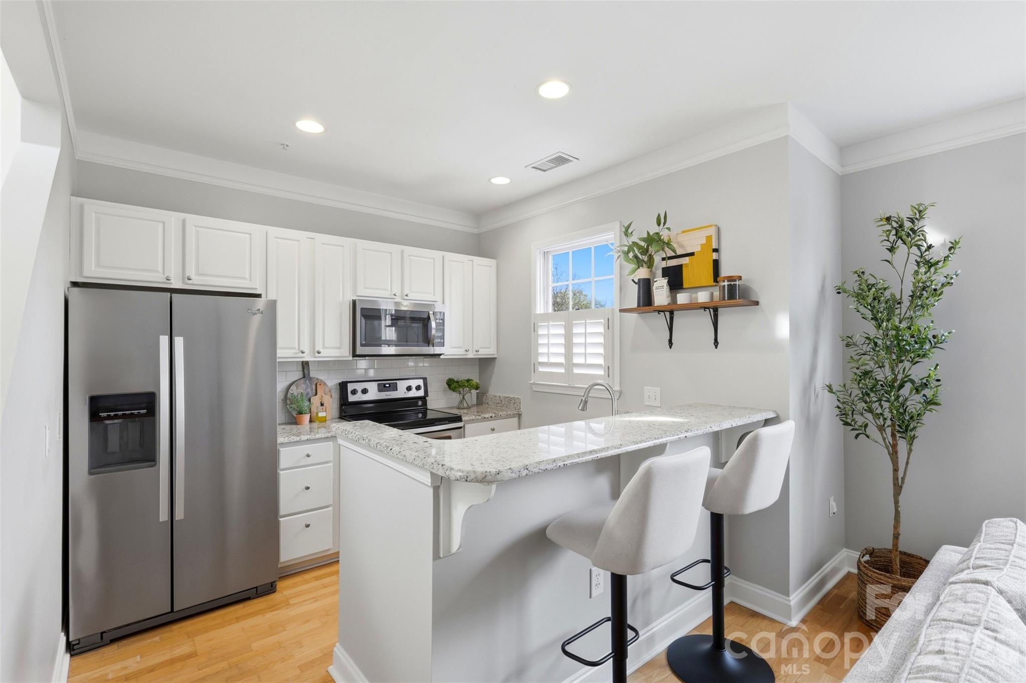 Photo 4 of 400 Clarice Avenue165, Charlotte, NC