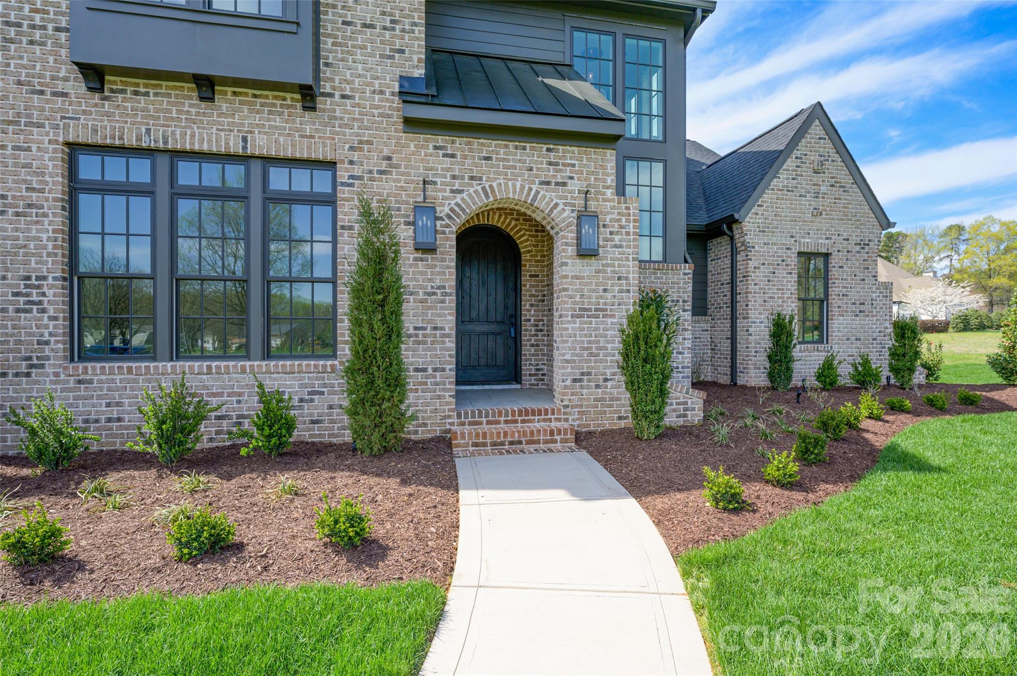 5830 Long Stirrup Lane, Mint Hill, NC - photo 2 of 46