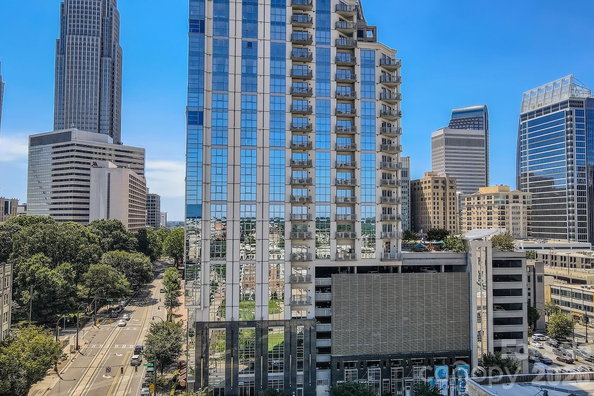 Photo 42 of 333 W Trade Street W1105, Charlotte, NC