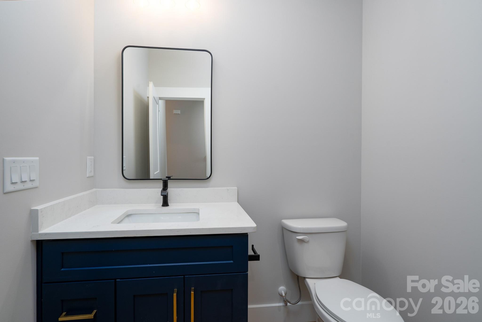 912 A Rhode Island Avenue NW, Kannapolis, NC - photo 9 of 35