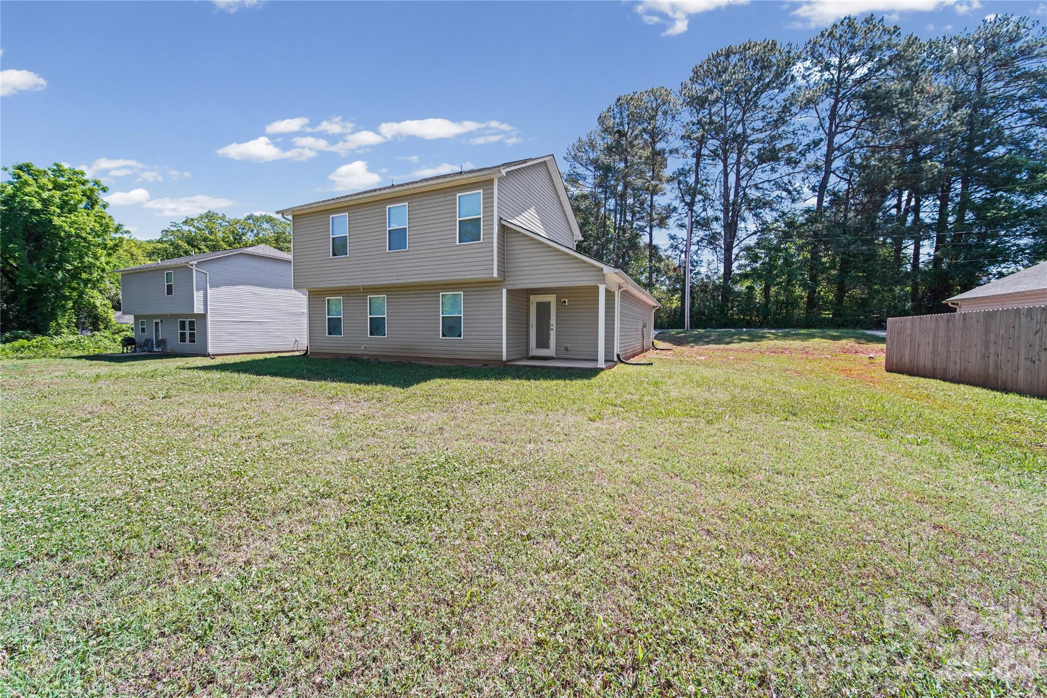 929 Grace Street, Kings Mountain, NC - photo 4 of 46