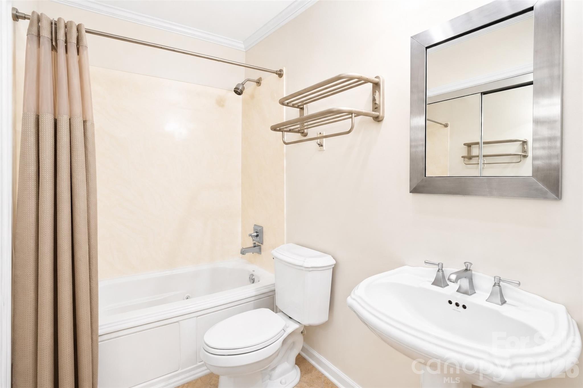 Photo 19 of 7904 Saddleview Court, Charlotte, NC