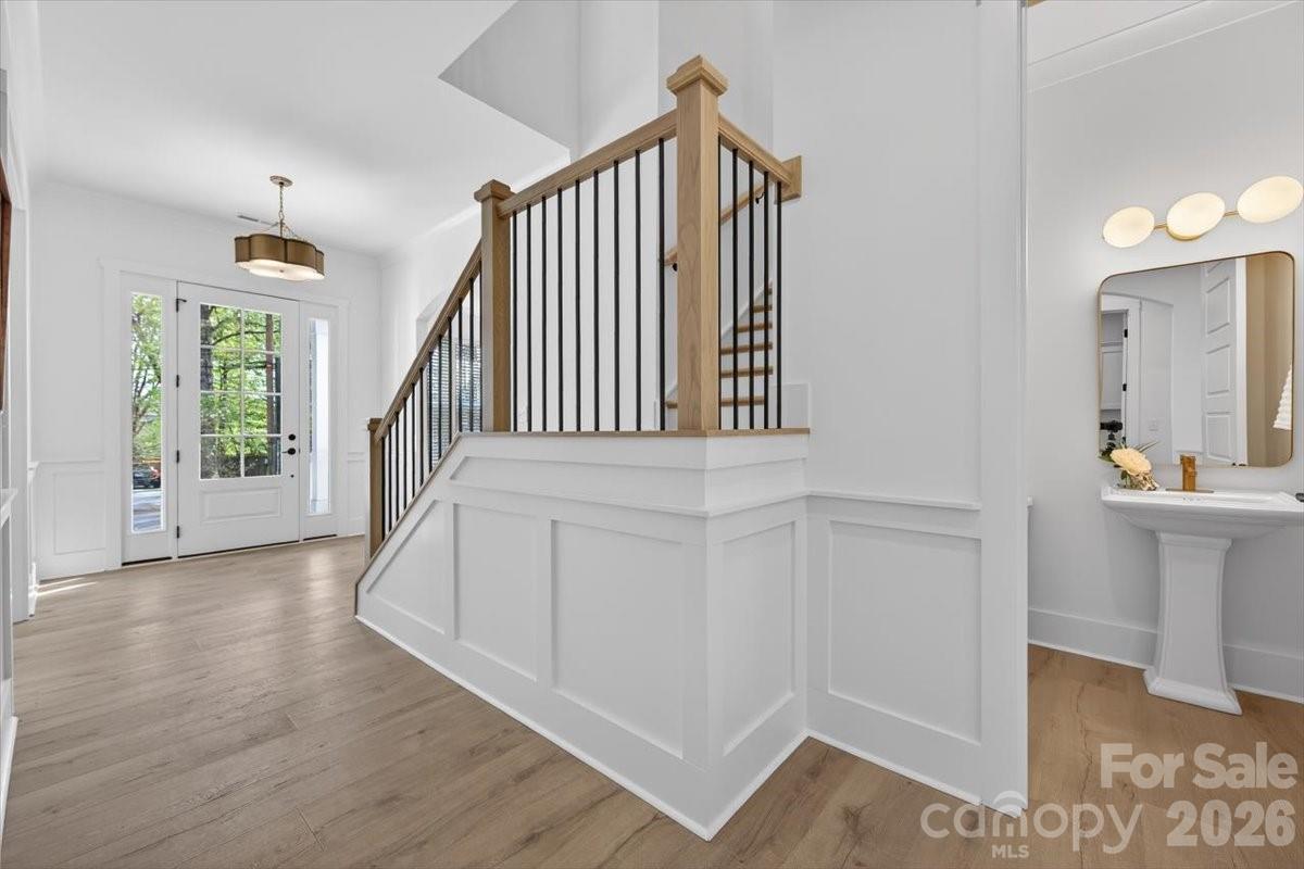 1607 Chippendale Road, Charlotte, NC - photo 7 of 49