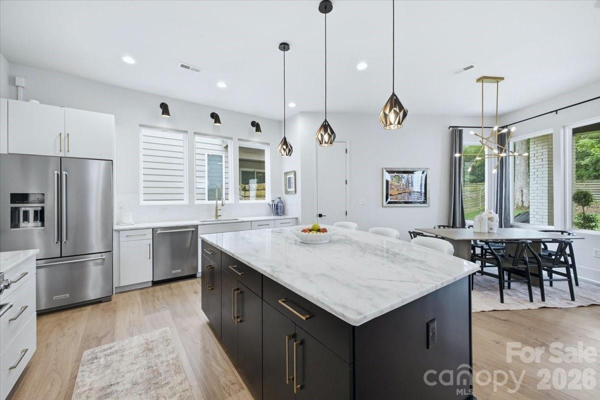Photo 12 of 3116 Creighton Drive, Charlotte, NC