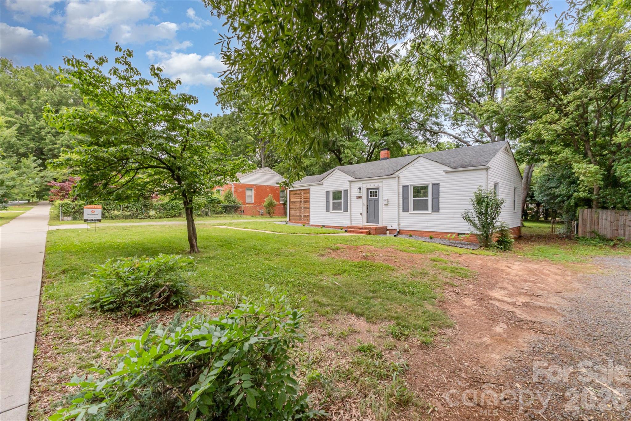 2601 Ashley Road, Charlotte, NC