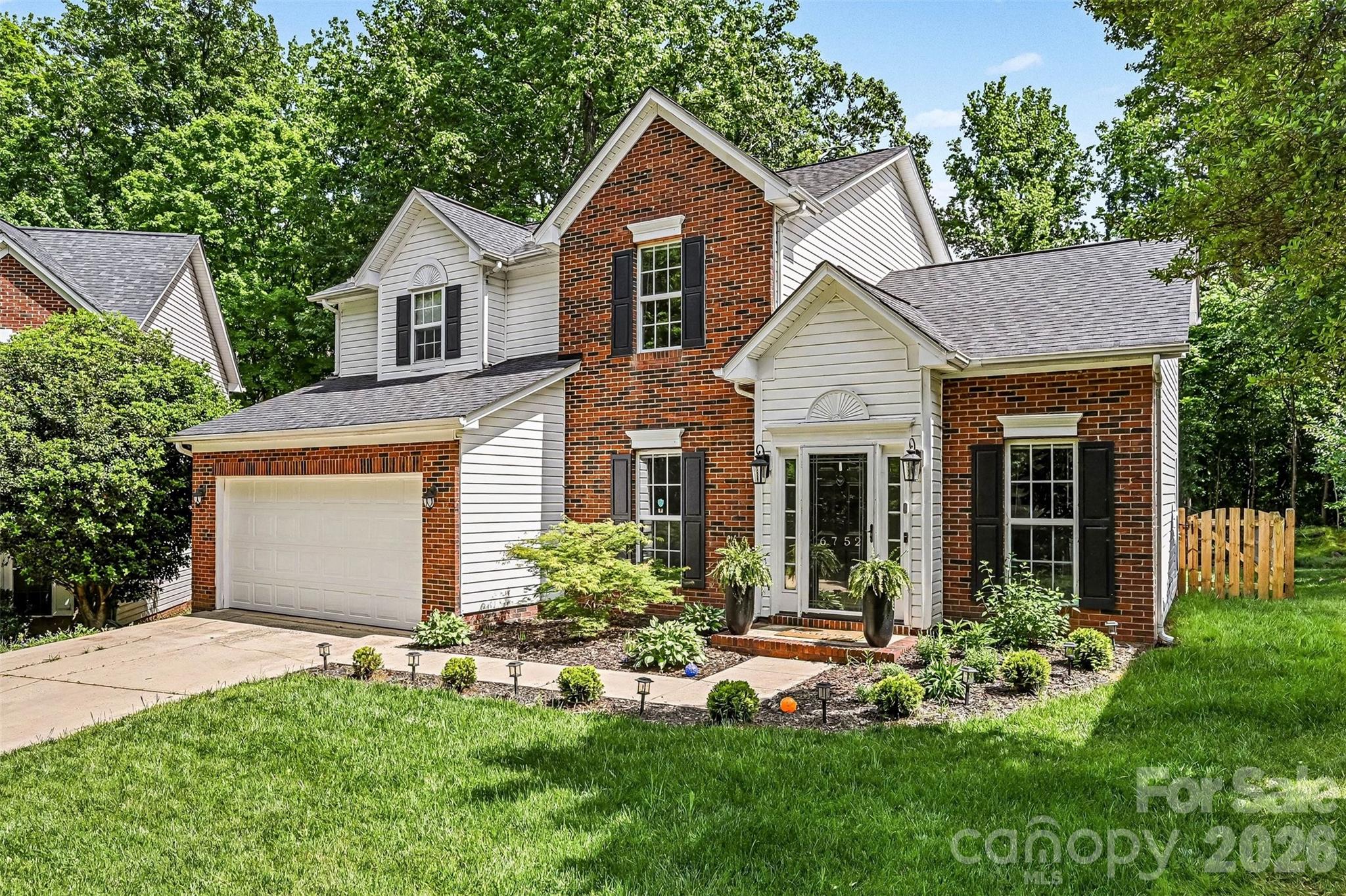 6752 Allness Glen Lane, Charlotte, NC - photo 6 of 34