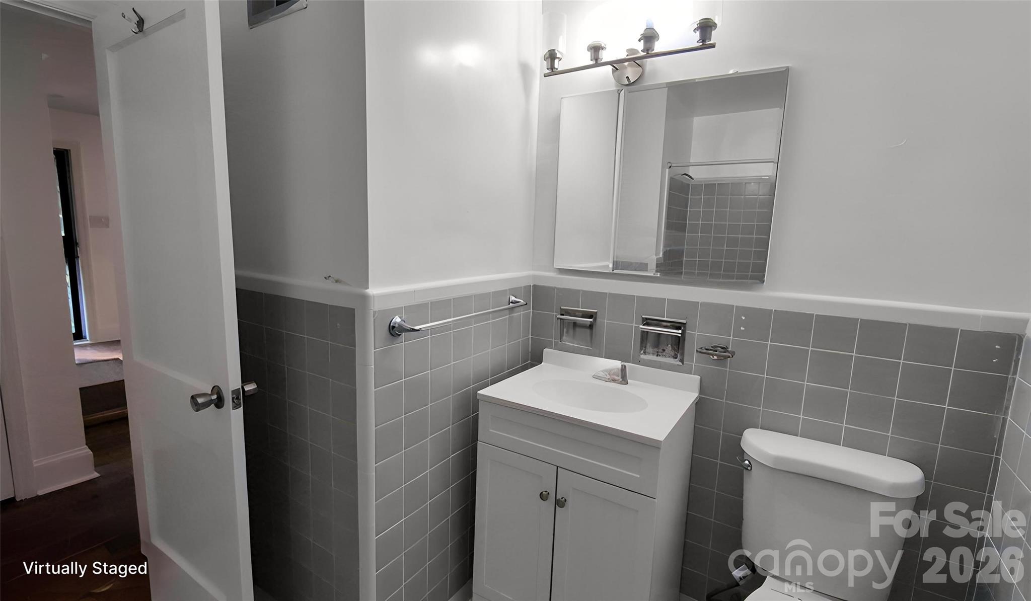 Photo 13 of 1662 Browns Avenue, Charlotte, NC