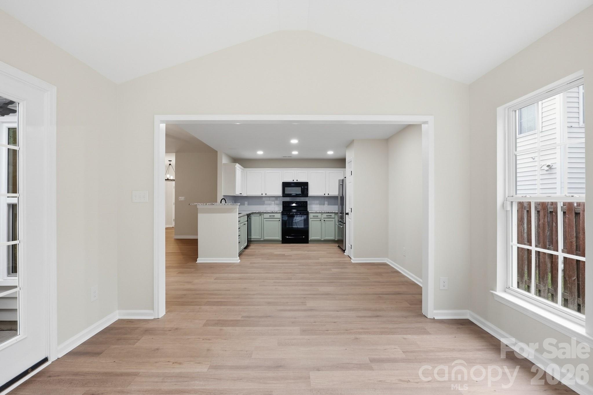 Photo 6 of 5123 Sunburst Lane, Charlotte, NC