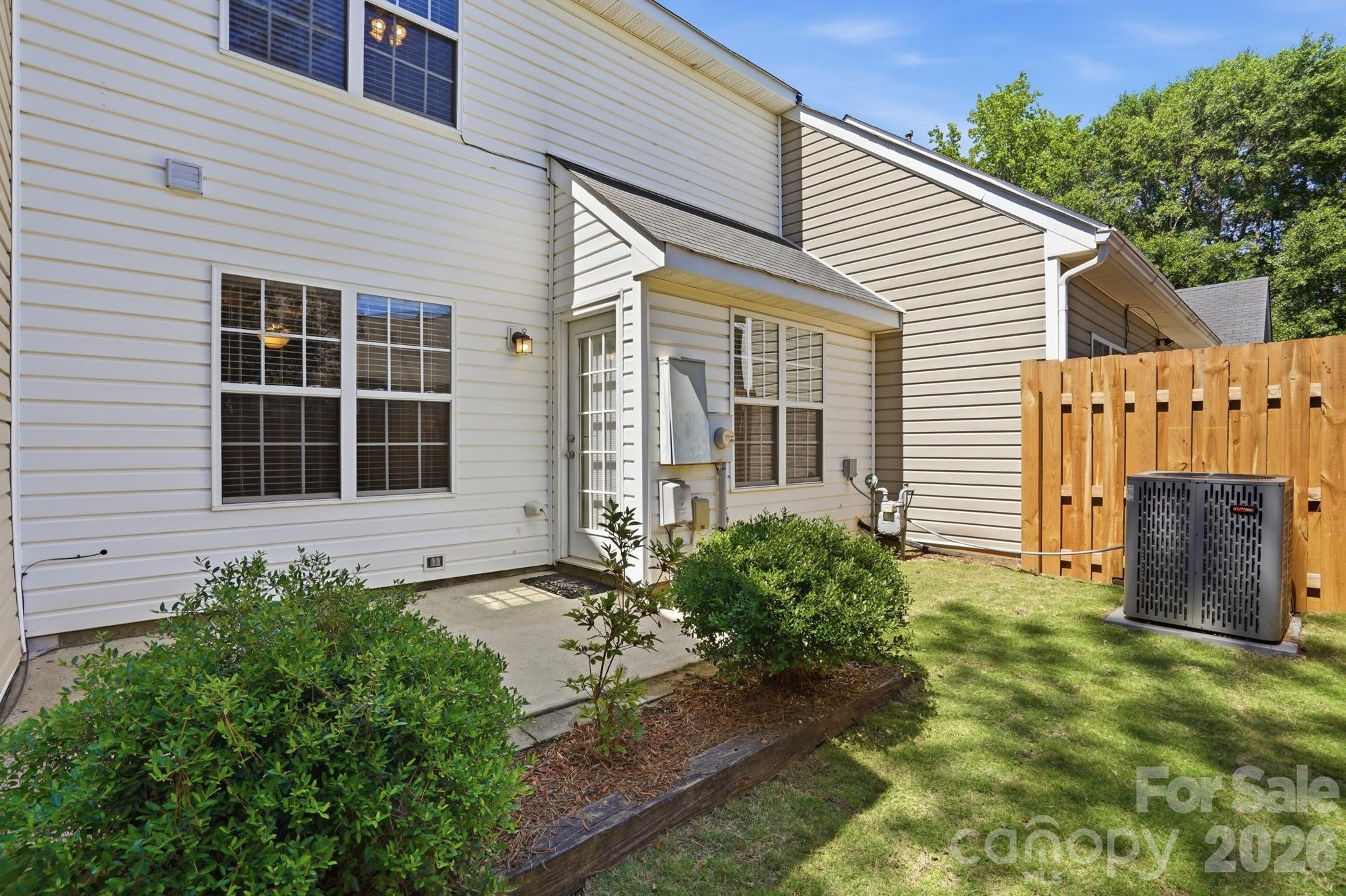 9415 Elizabeth Townes Lane, Charlotte, NC - photo 38 of 44