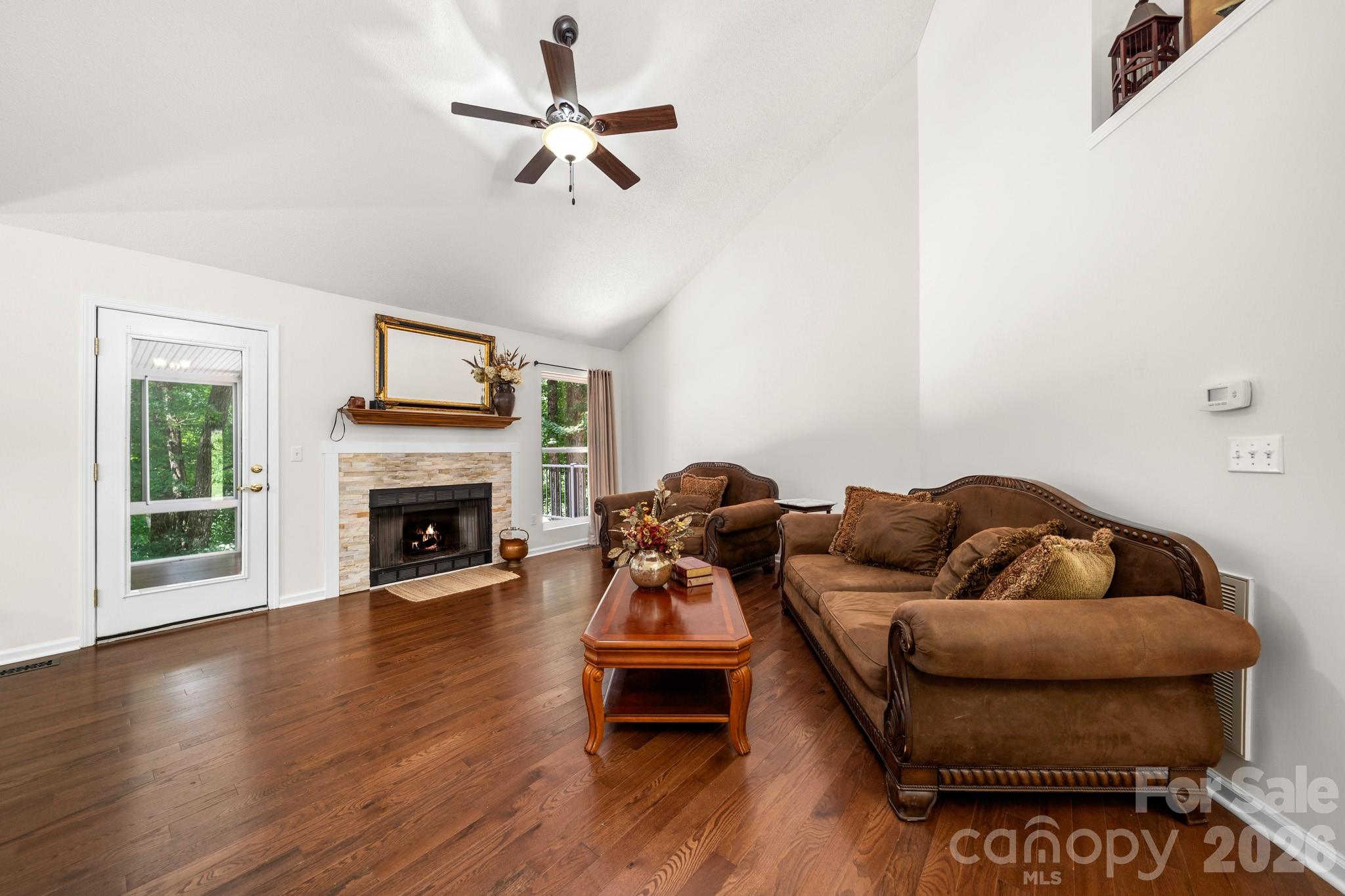 701 Salisbury Road, Hendersonville, NC - photo 14 of 43