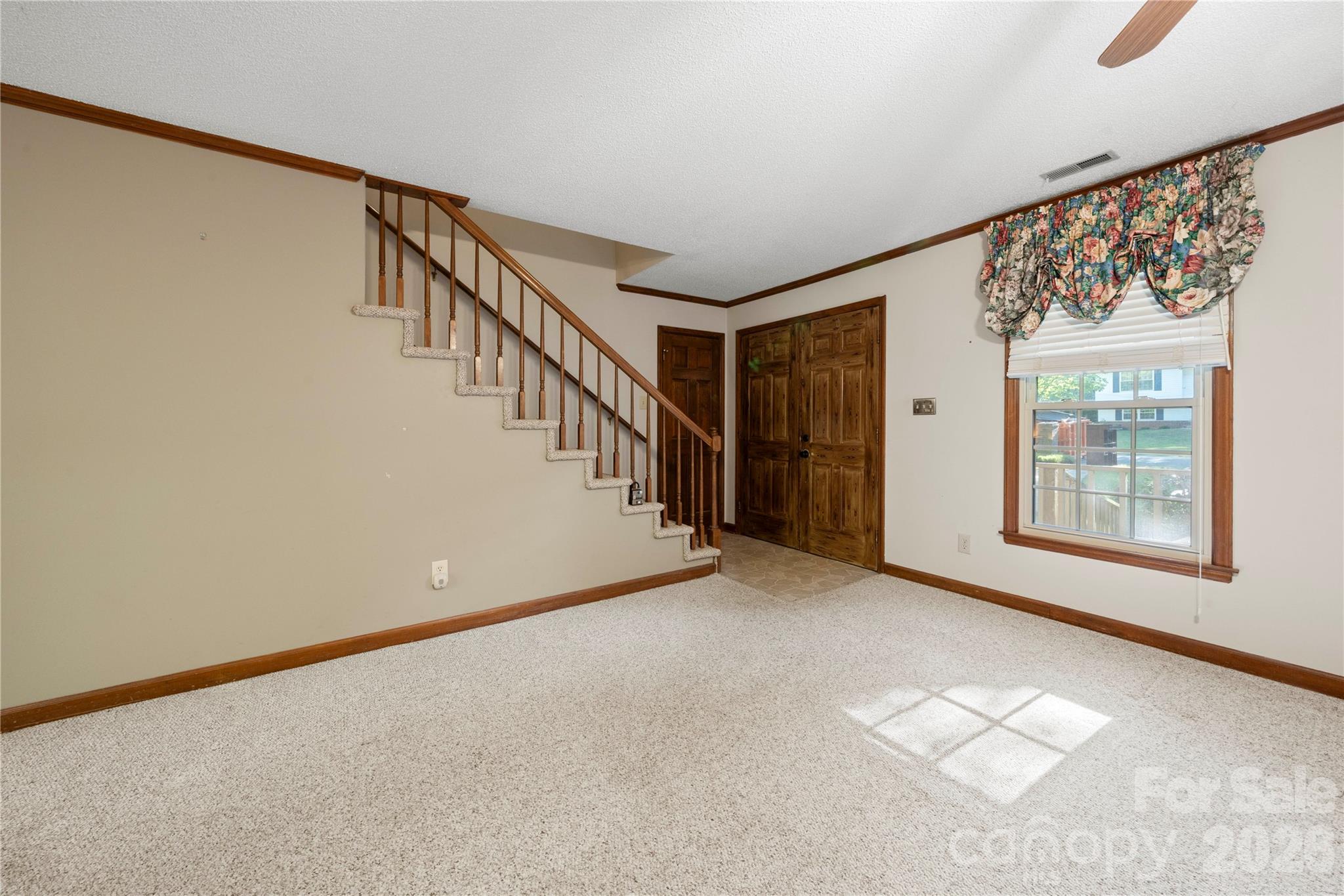 Photo 3 of 7119 Clear Crossing Lane, Mint Hill, NC