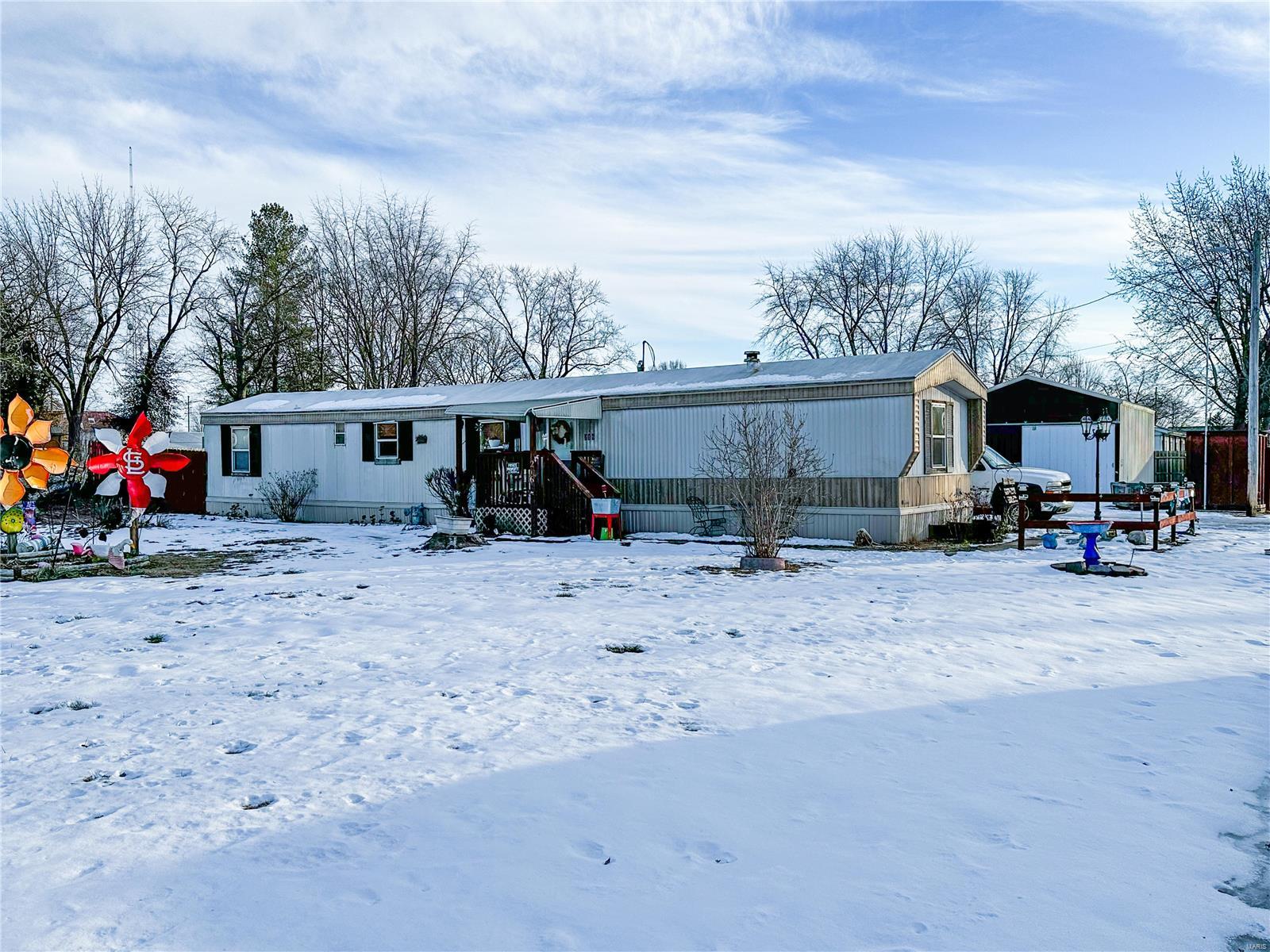$40,000 216 E Hargrave Street Taylor Springs IL 62089 MCR Realty Professionals, Inc.
