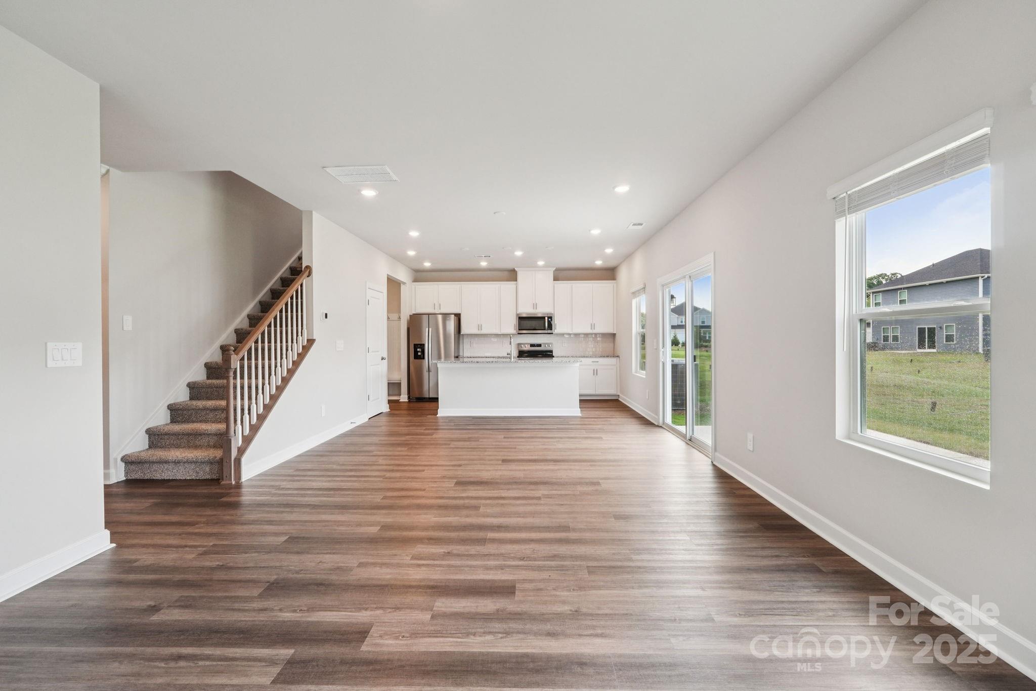 2073 Sunflower Circle, Newton, NC - photo 4 of 23