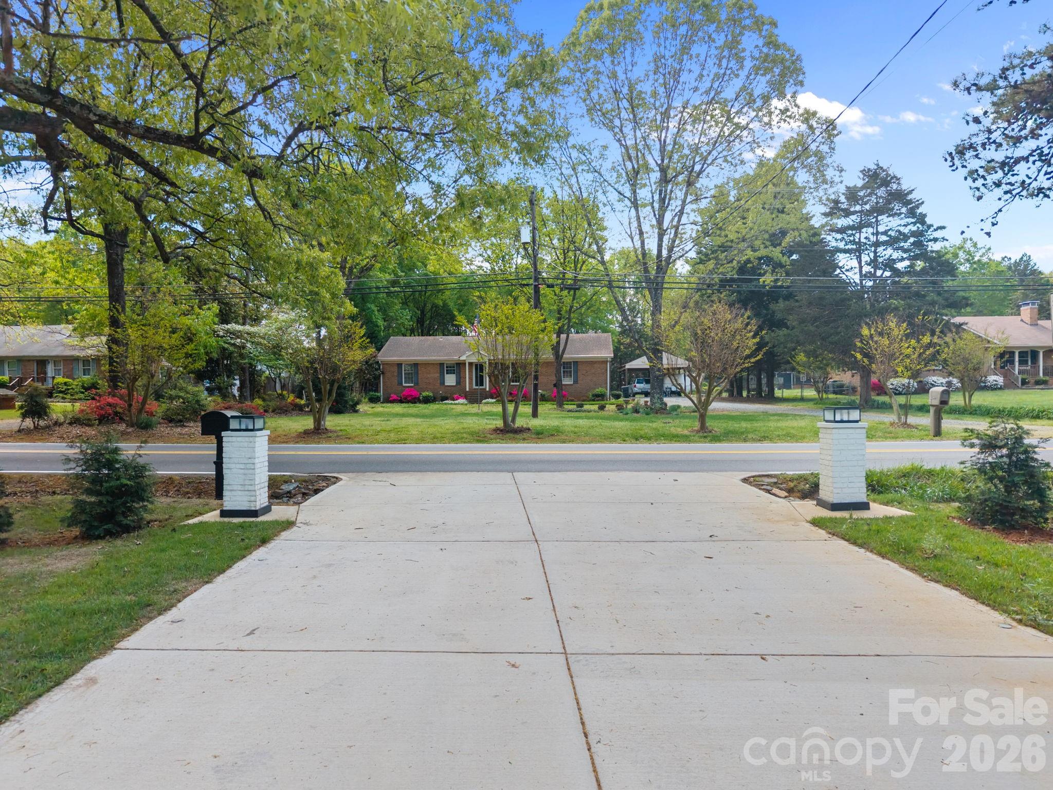 12930 Hamilton Road, Charlotte, NC - photo 4 of 45