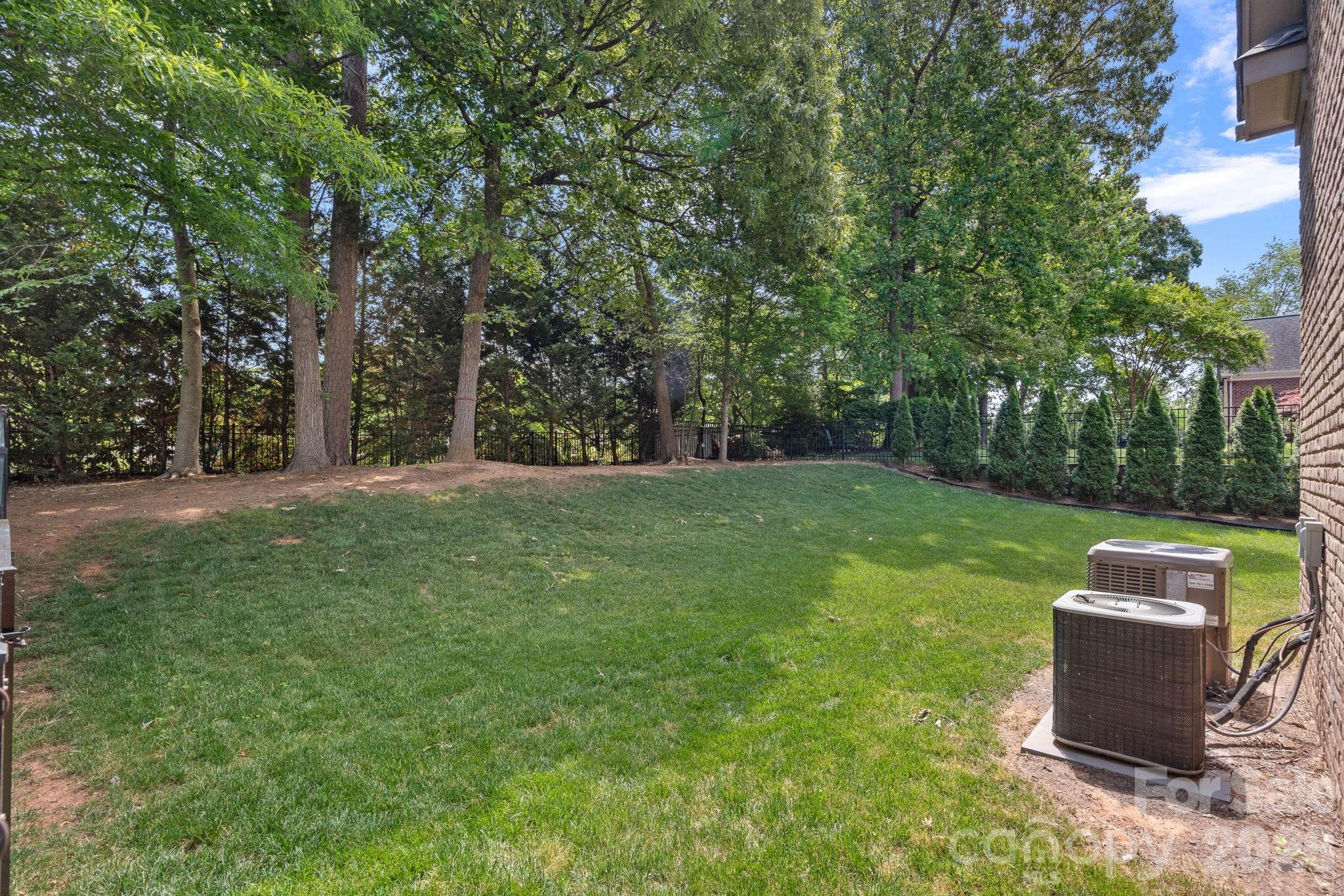 11215 Warfield Avenue, Huntersville, NC - photo 39 of 45