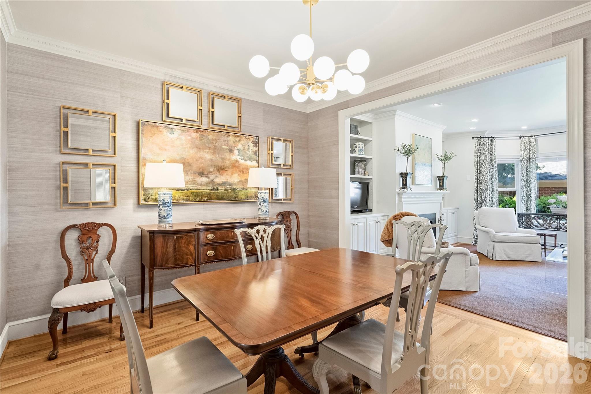 Photo 17 of 2320 Selwyn Avenue, Charlotte, NC