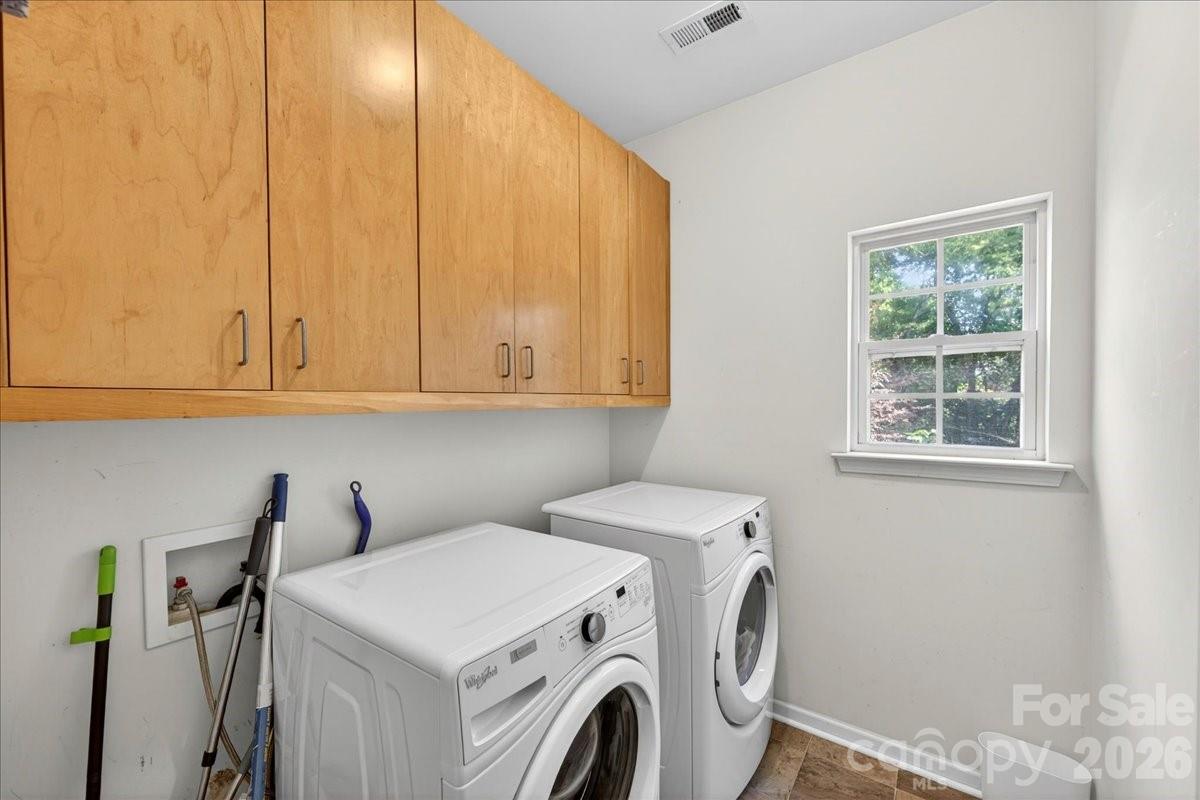 Photo 25 of 9200 Royal Highlands Court, Charlotte, NC