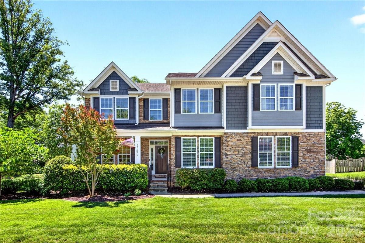 6526 Alba Rose Lane, Huntersville, NC
