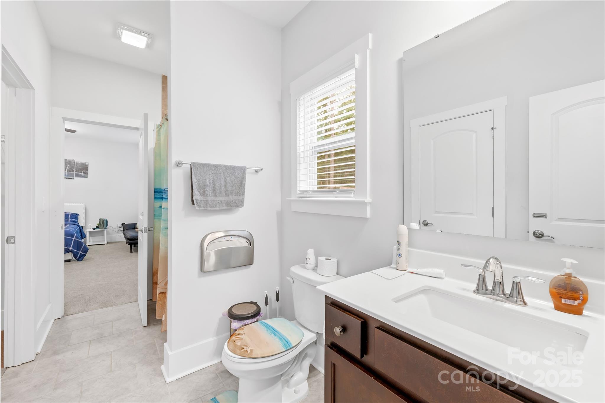 Home for sale at 1727 grace Lane, Charlotte, NC — photo 21 of 47