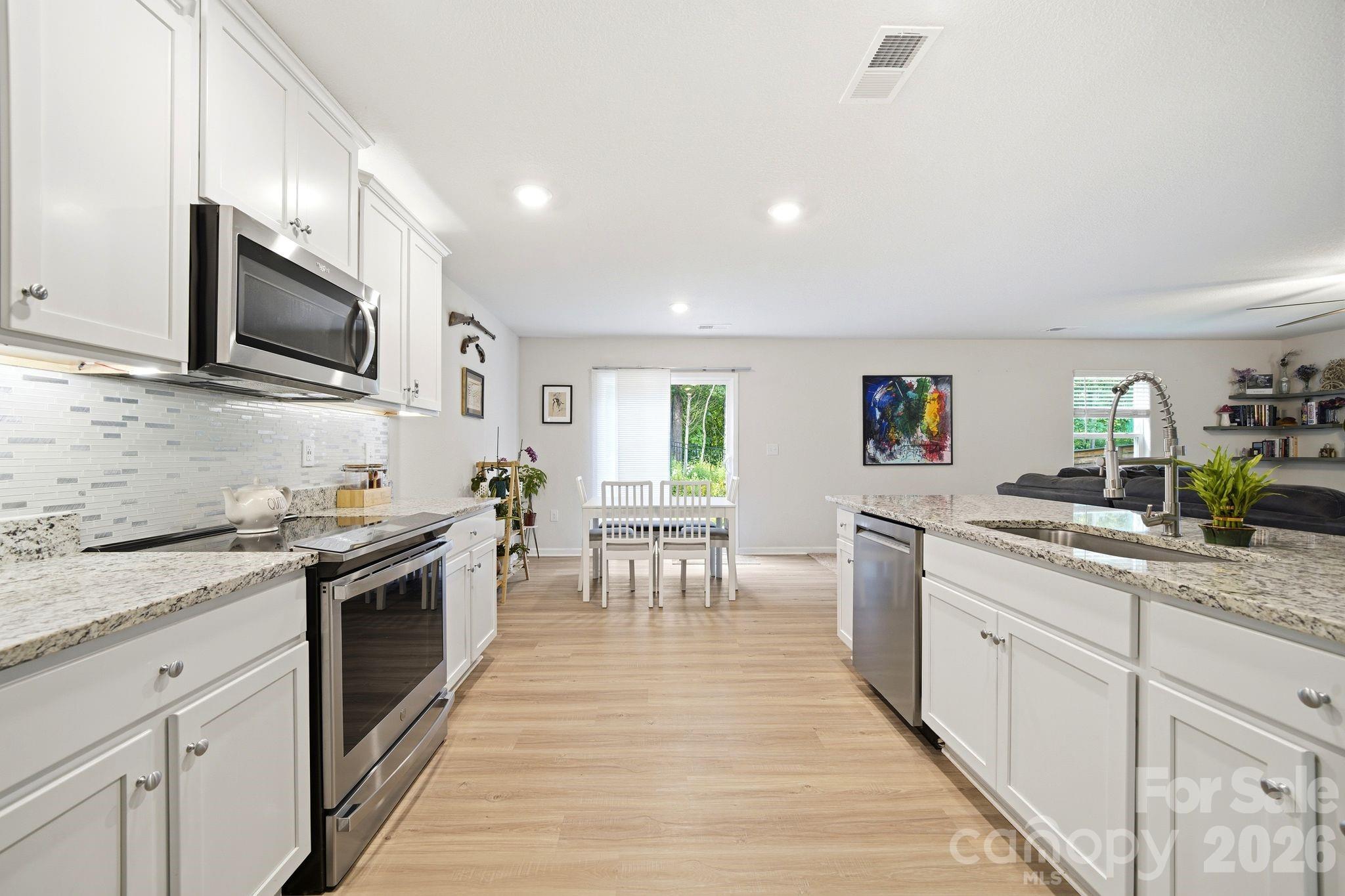 Photo 16 of 565 Hawley Street, Charlotte, NC
