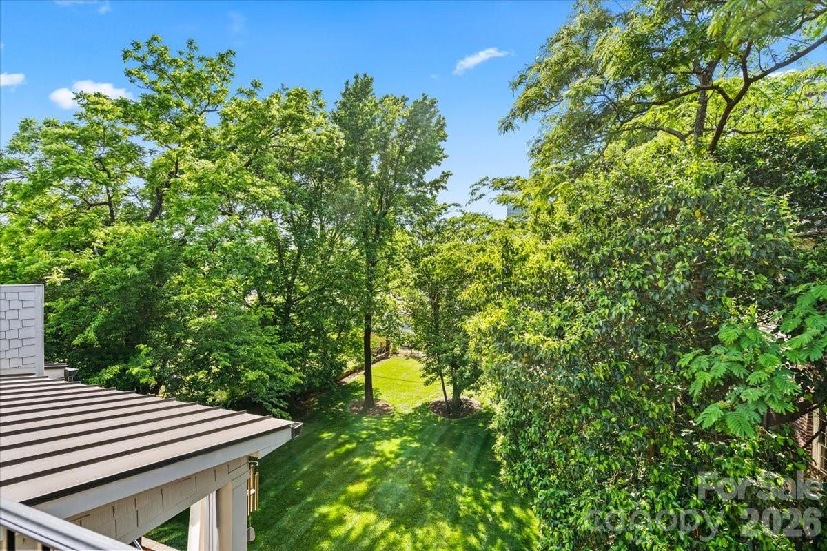 Photo 34 of 1160 S Kings Drive, Charlotte, NC