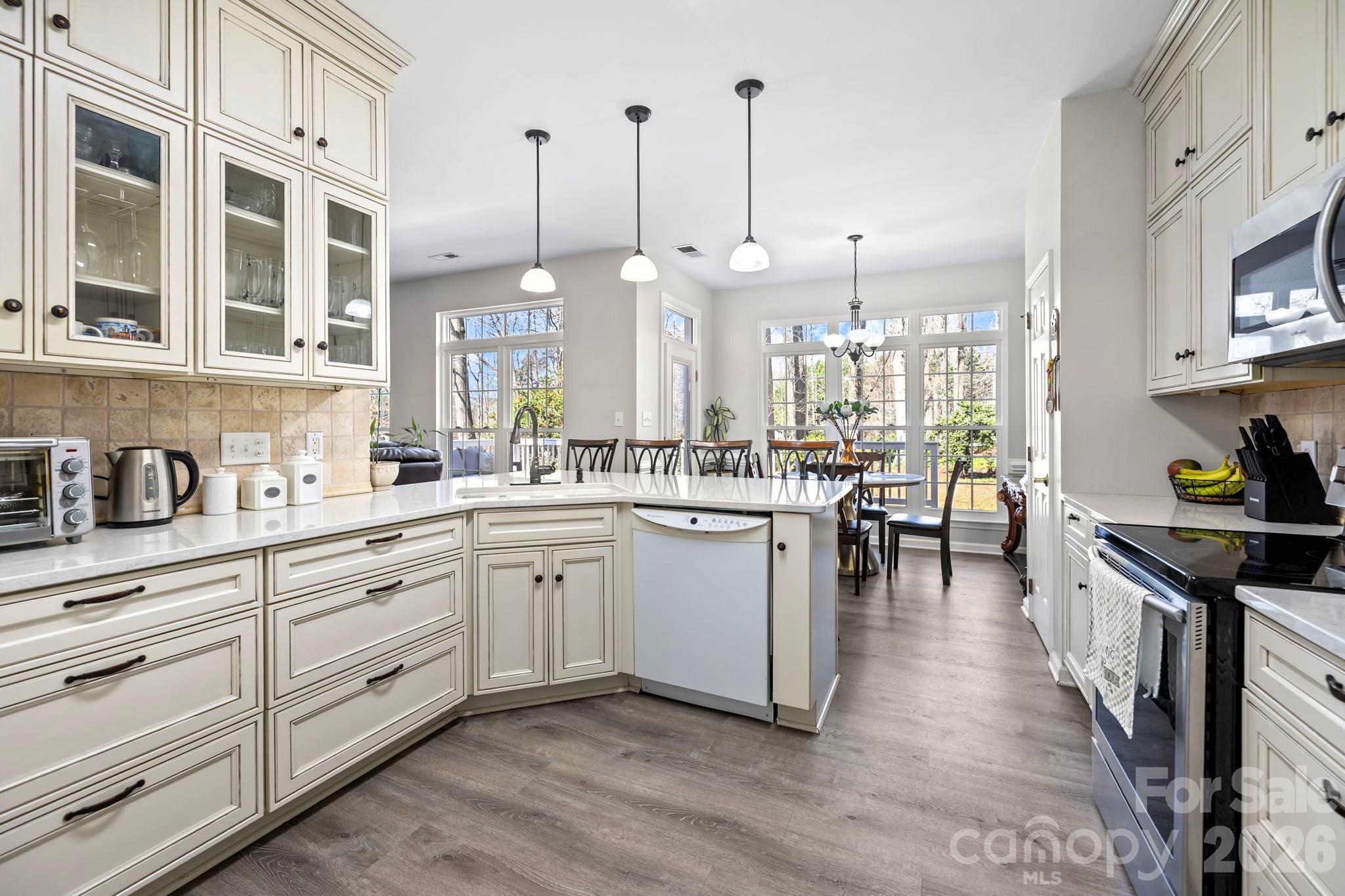 Photo 2 of 13702 Chambray Lane, Charlotte, NC
