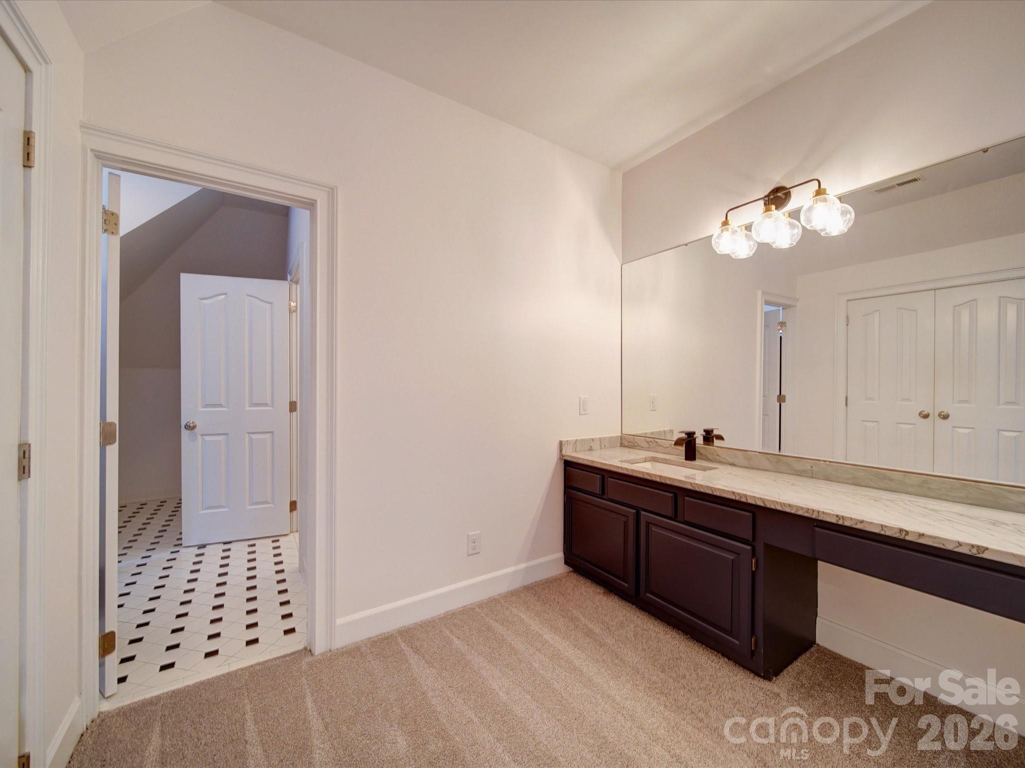 Photo 34 of 15708 Eagleview Drive, Charlotte, NC