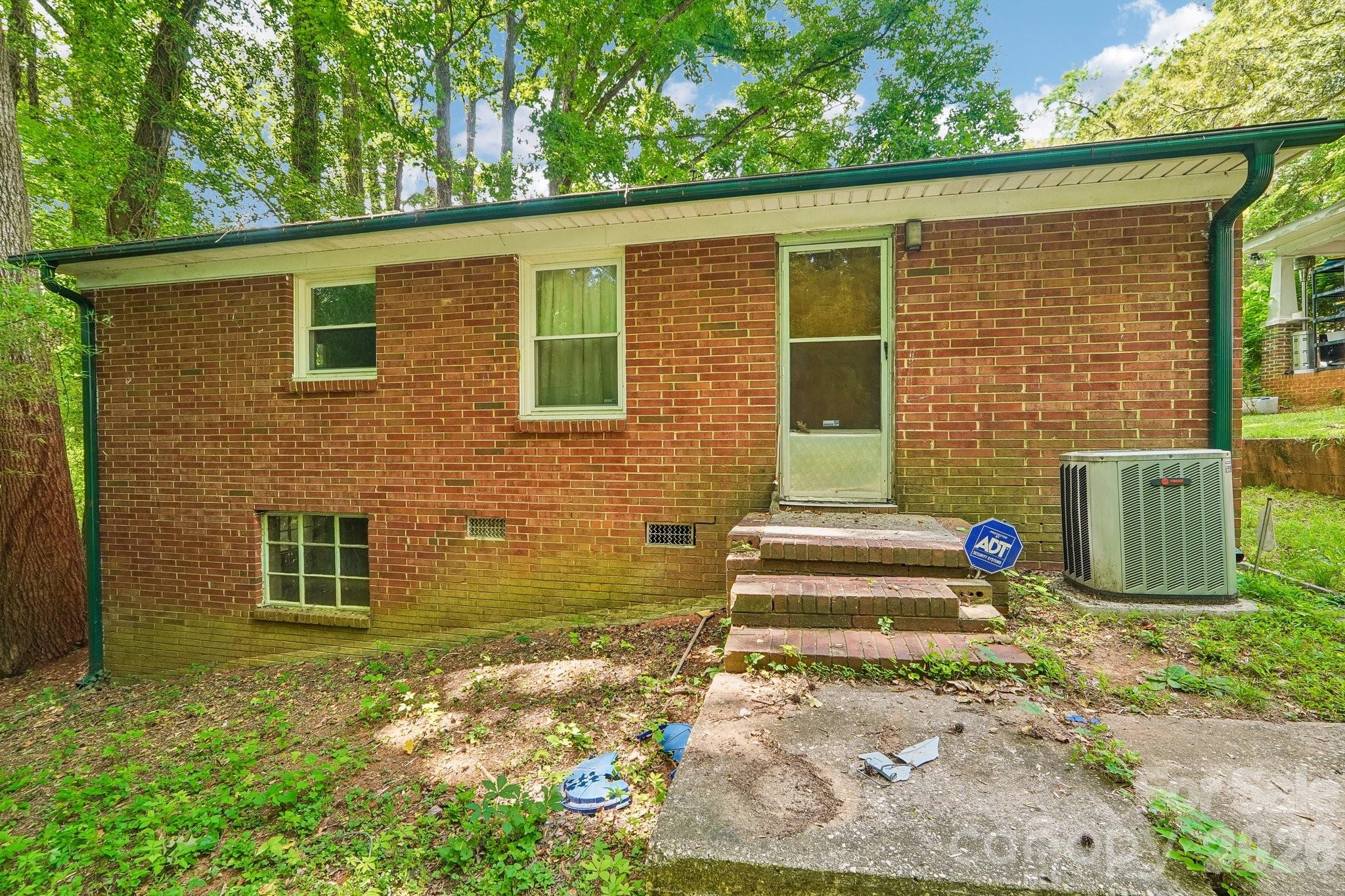 Home for sale at 1936 St Paul Street, Charlotte, NC — photo 19 of 20