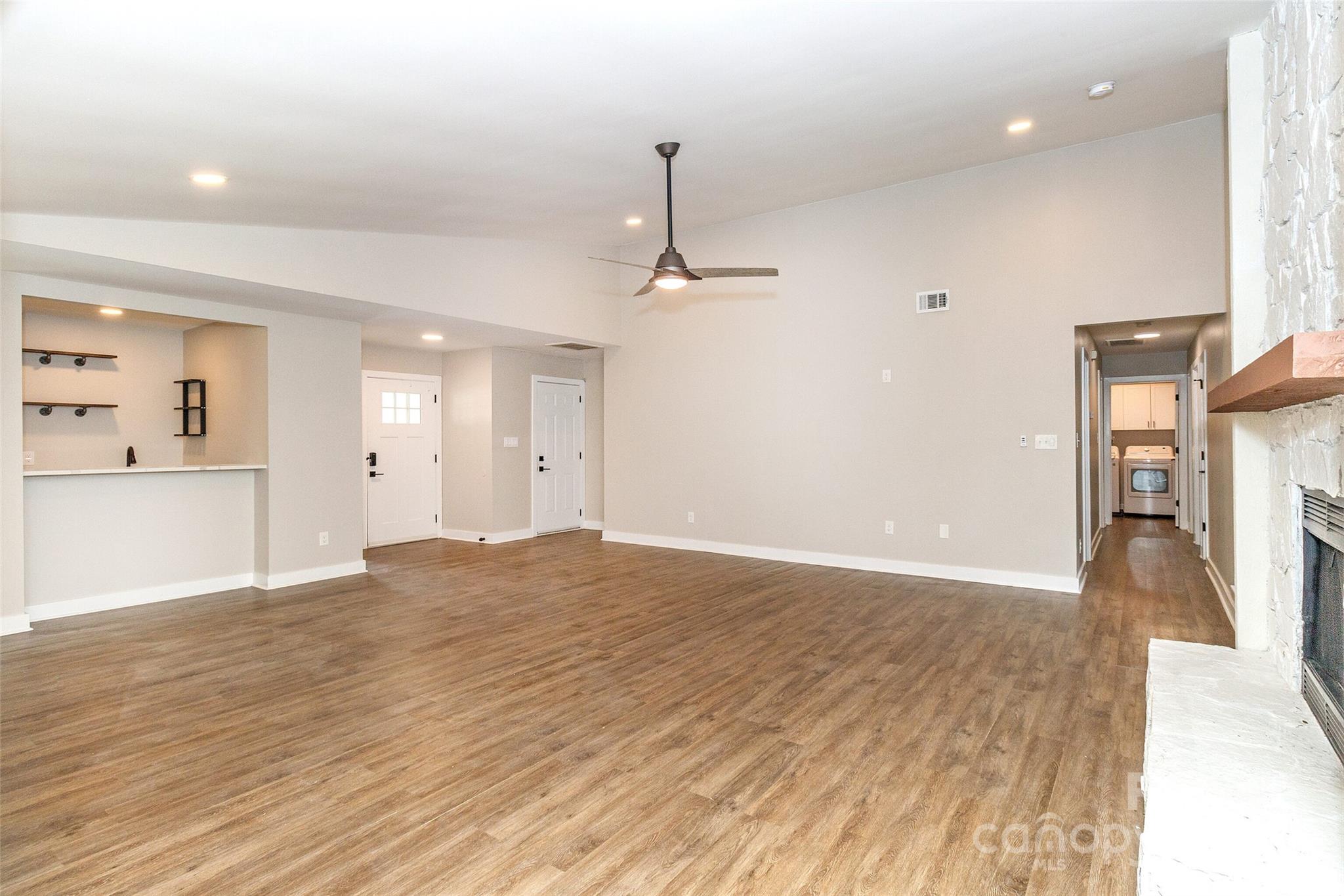 Photo 12 of 4020 Bon Rea Drive, Charlotte, NC