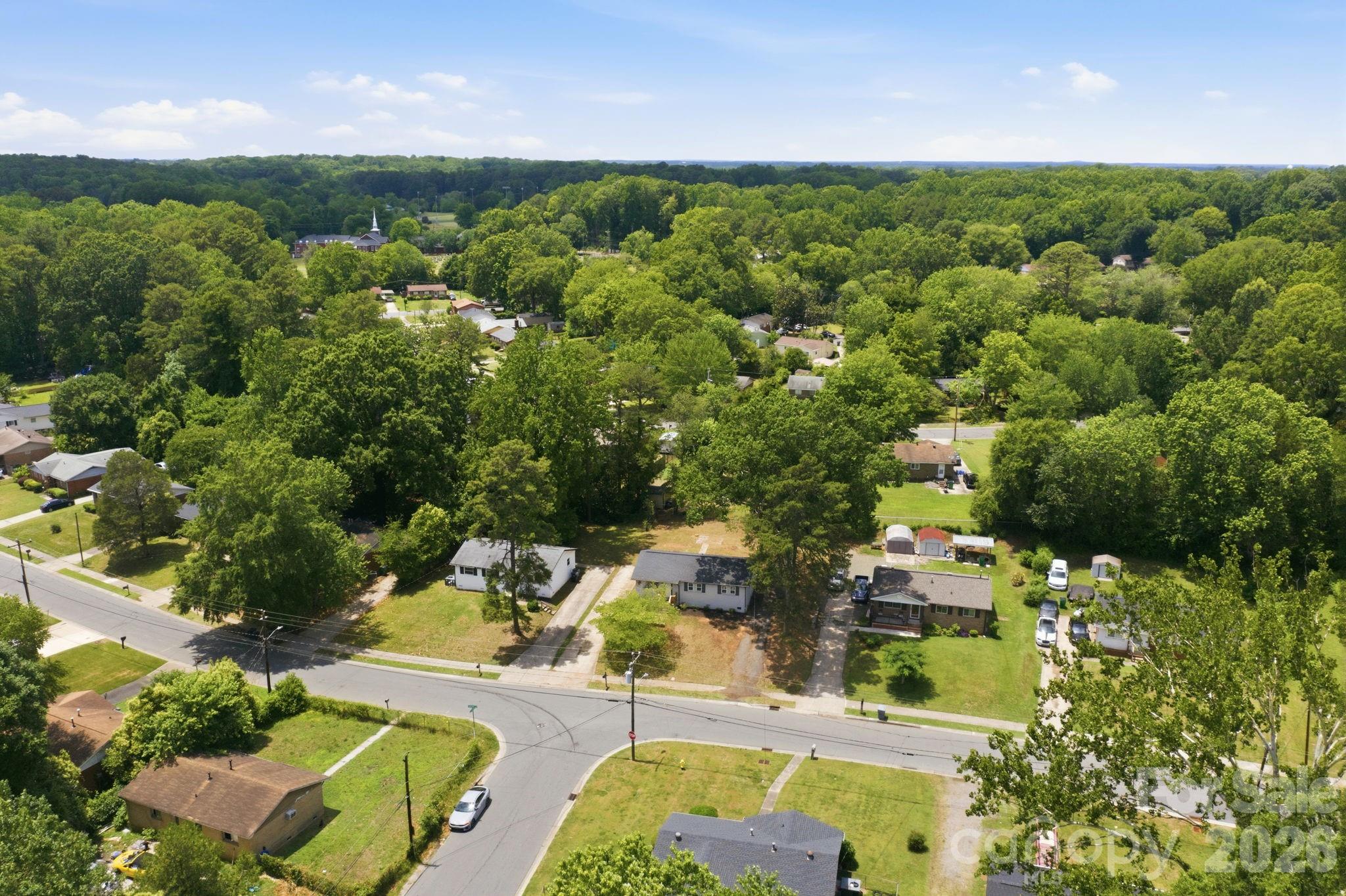 Home for sale at 9401 Feldbank Drive, Charlotte, NC — photo 39 of 42