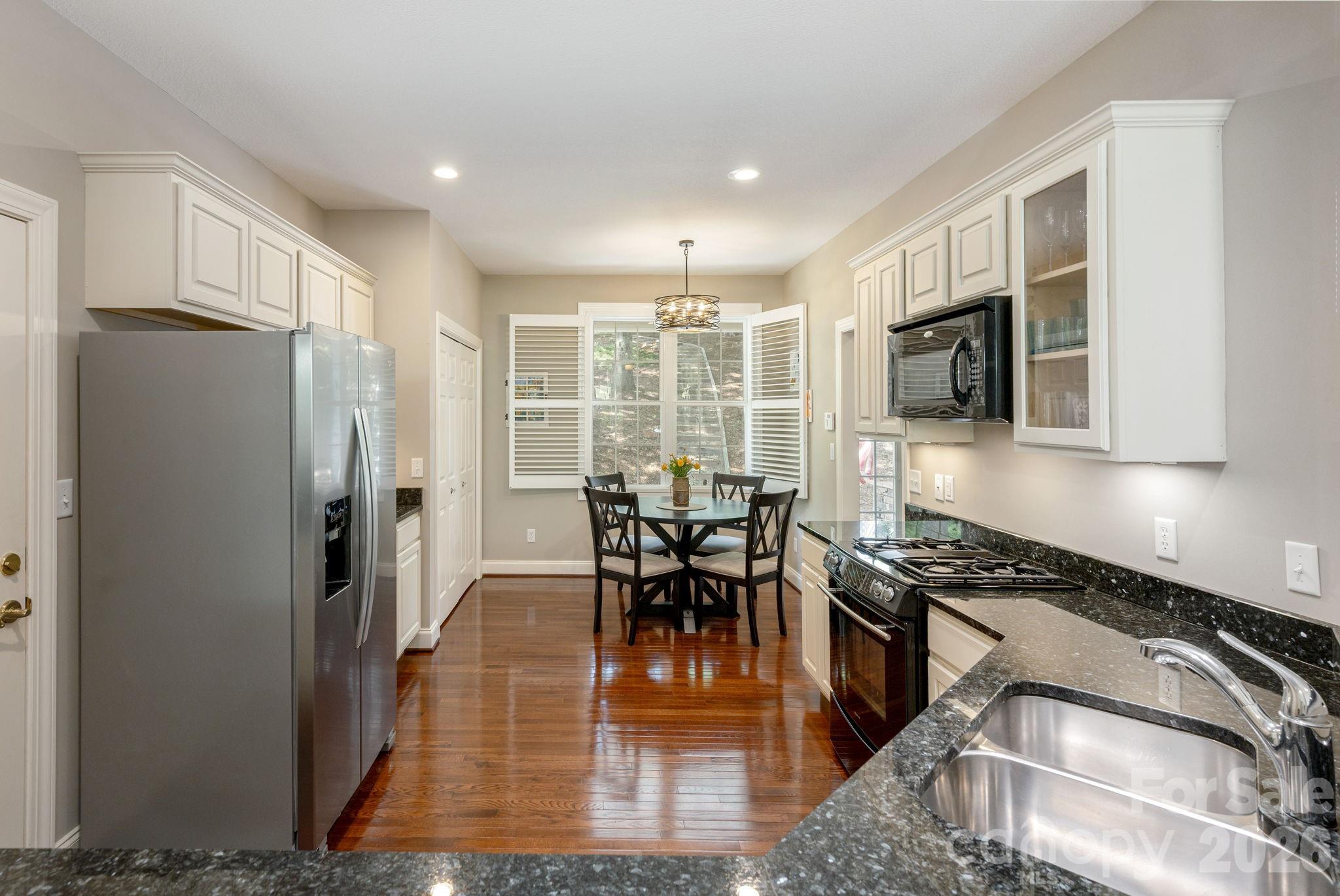 113 CHANCERY Court, Flat Rock, NC - photo 19 of 46