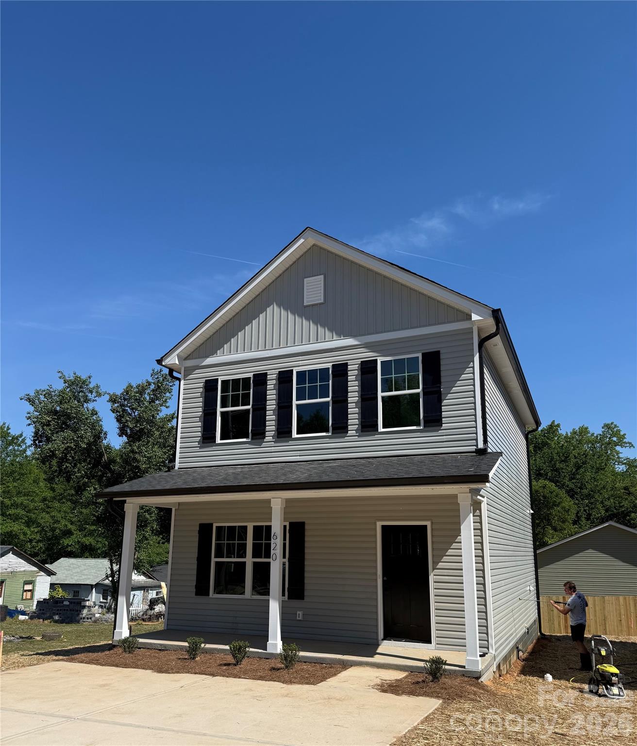 Photo 2 of 620 Ratchford Avenue, Gastonia, NC