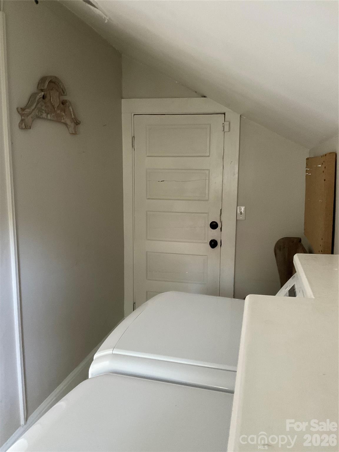 Photo 10 of 1511 Cleveland Avenue, Charlotte, NC