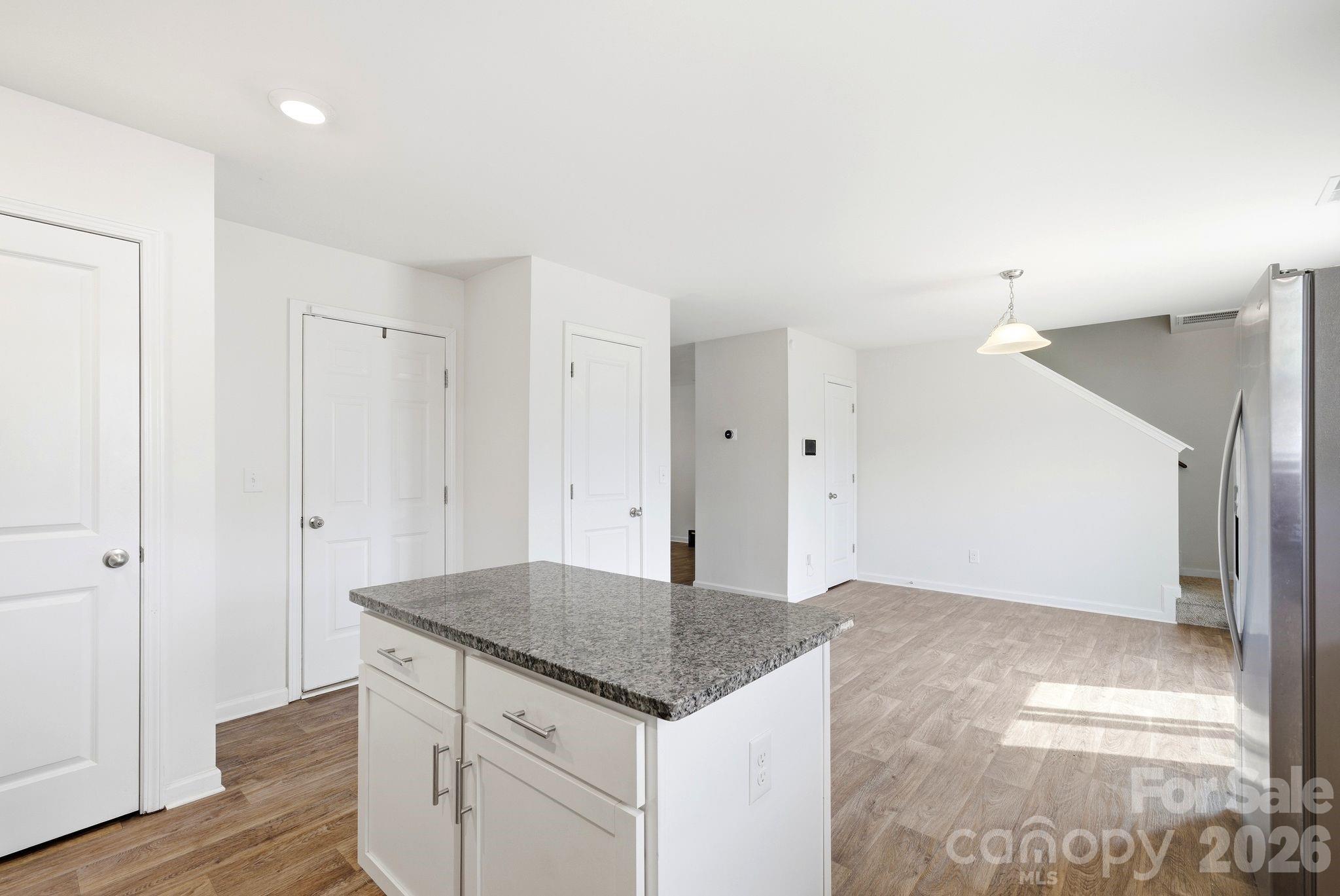 3157 Green Apple Drive, Dallas, NC - photo 10 of 34