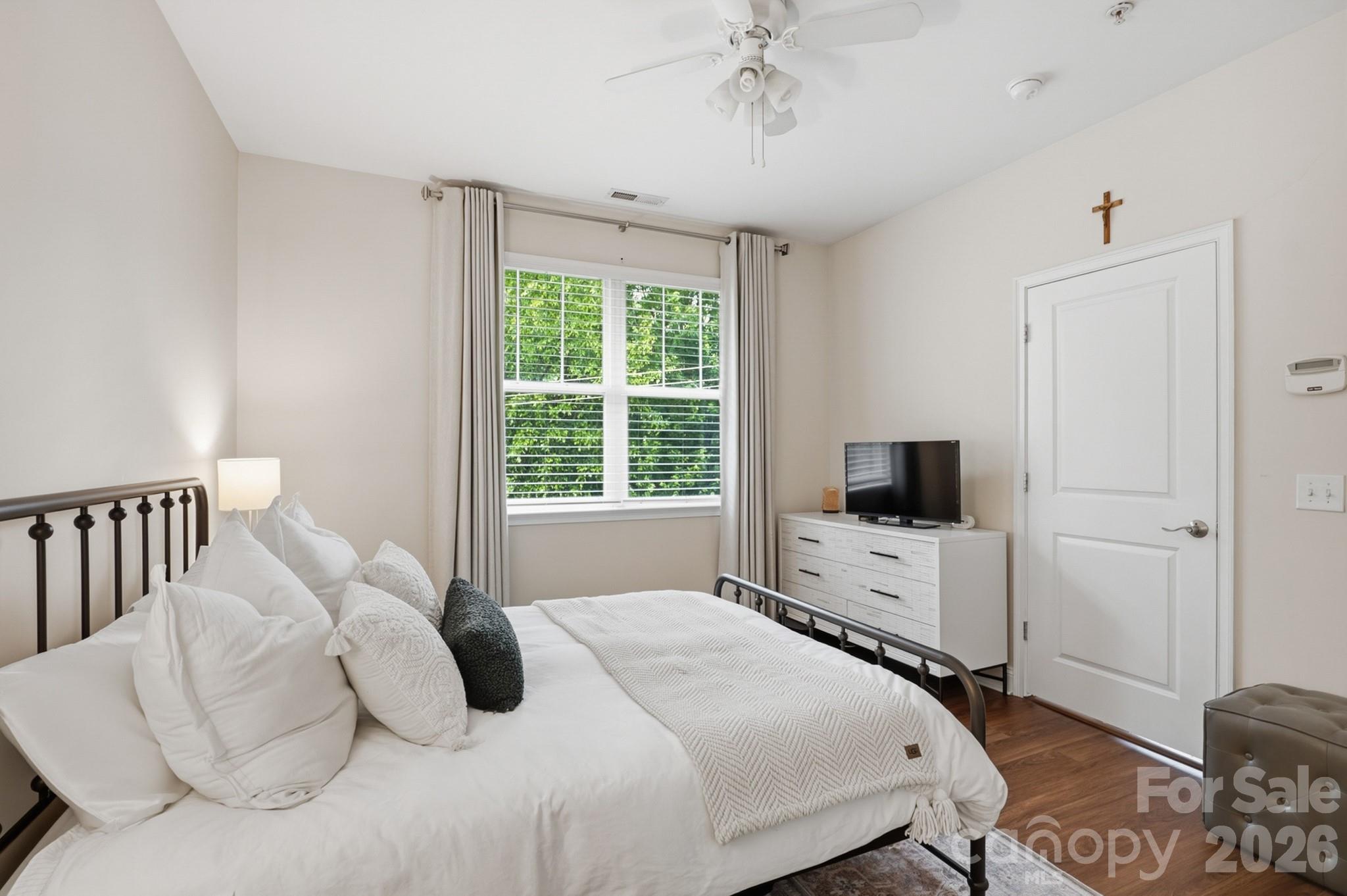Photo 19 of 1308 Kenilworth Avenue430, Charlotte, NC