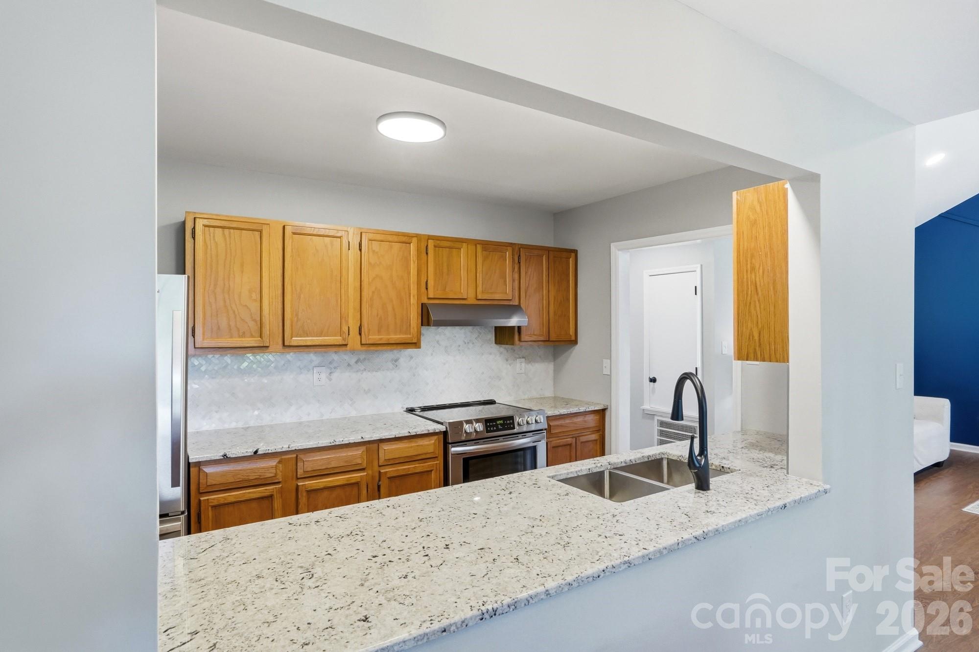 Photo 16 of 8917 Danson Drive, Charlotte, NC