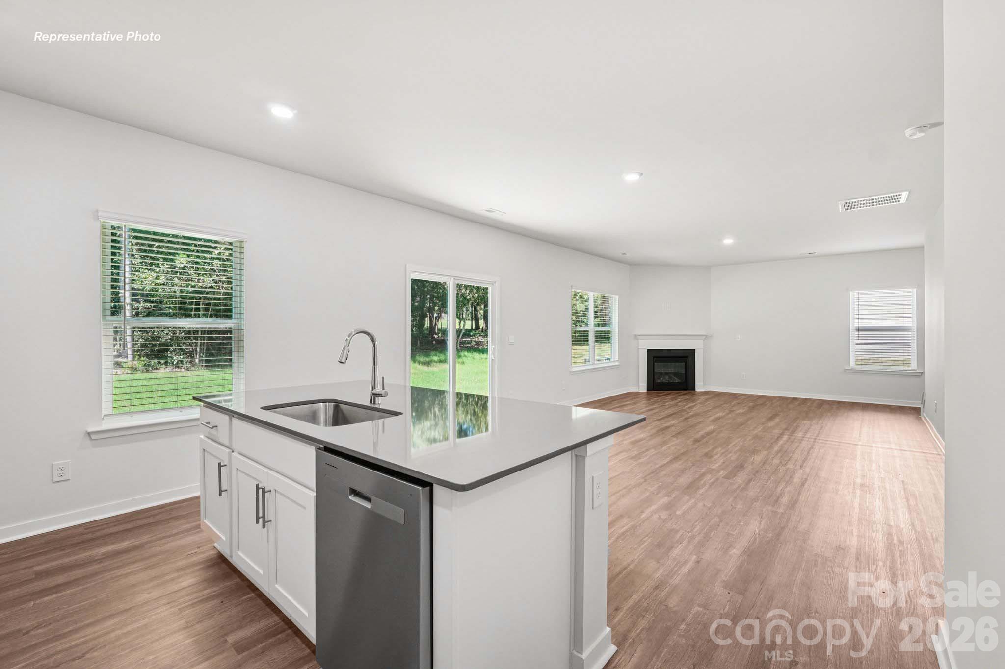 Photo 7 of 5124 Parker Forest Drive, Charlotte, NC