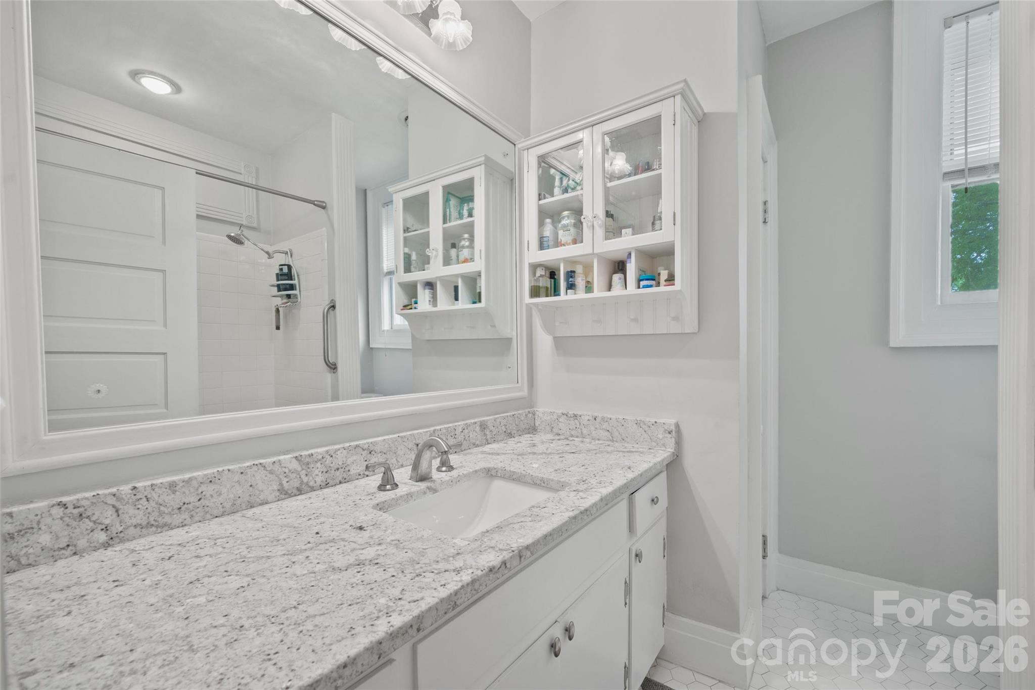 530 E Rutledge Avenue, Gaffney, SC - photo 35 of 48