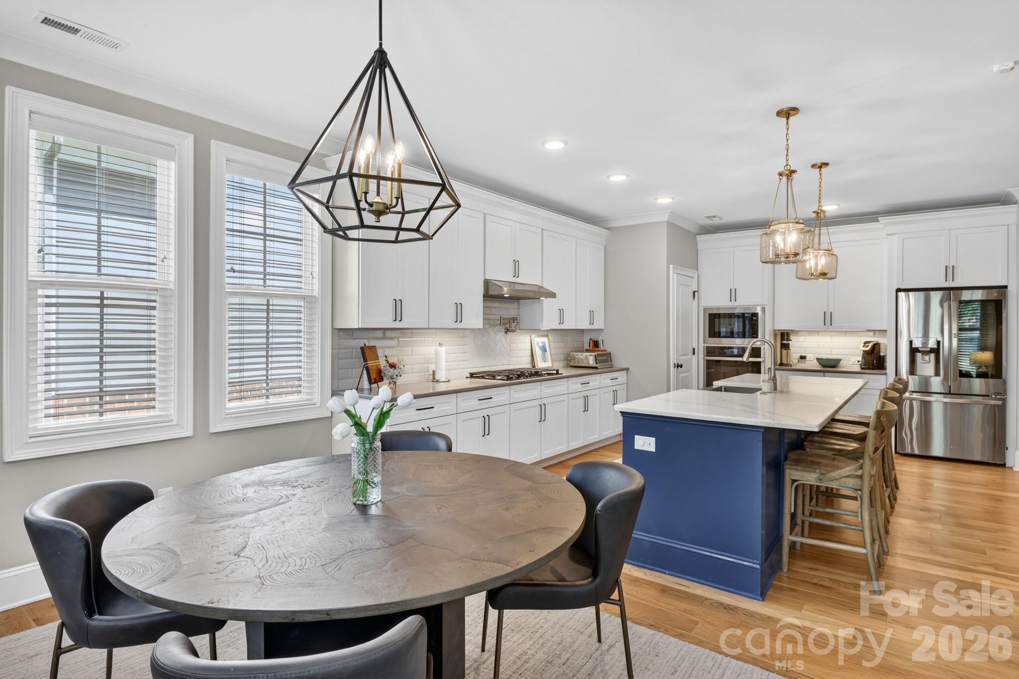 Photo 11 of 7005 Providence Lane W, Charlotte, NC