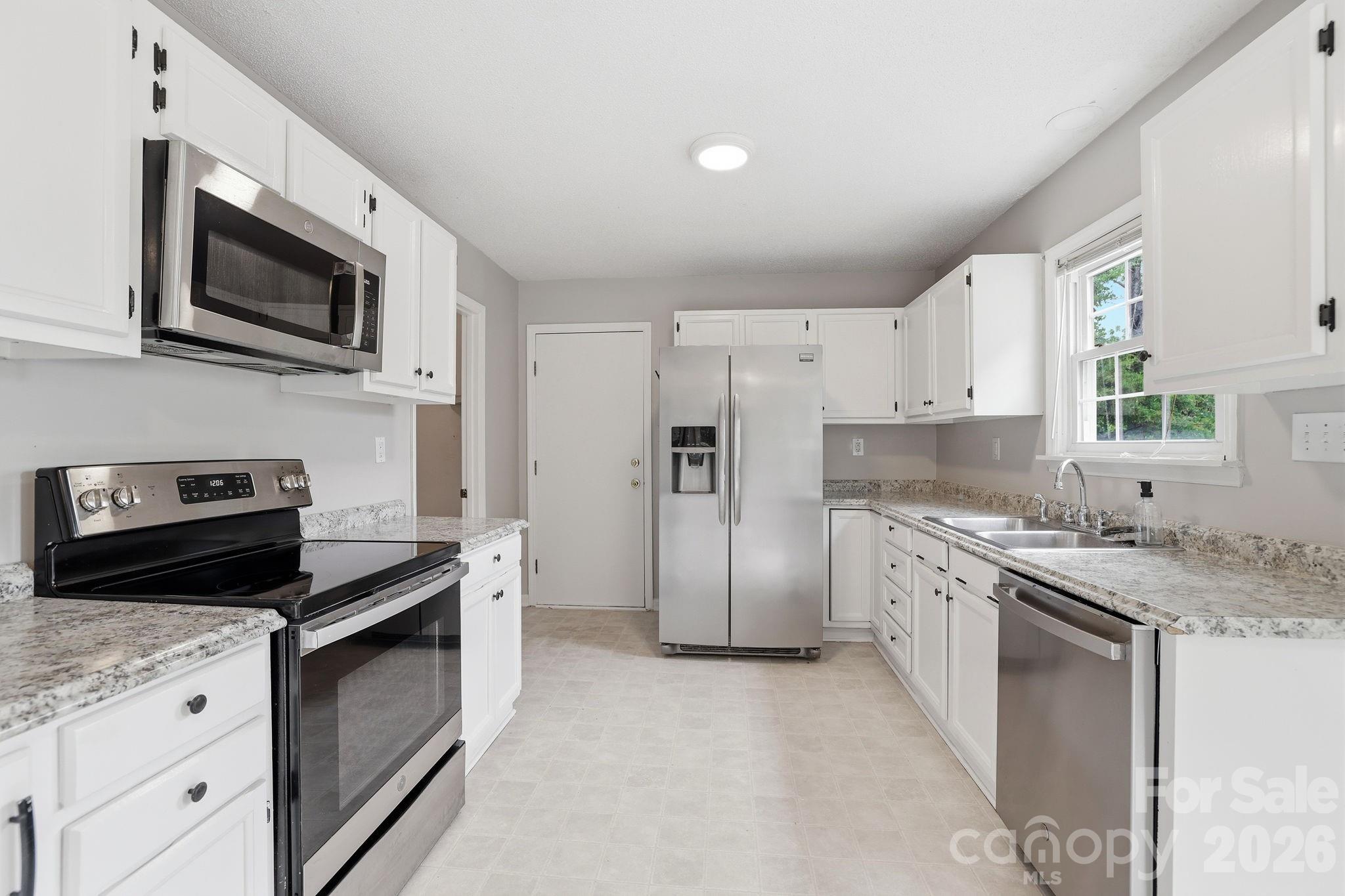 Photo 21 of 7038 Chelsea Day Lane, Tega Cay, SC
