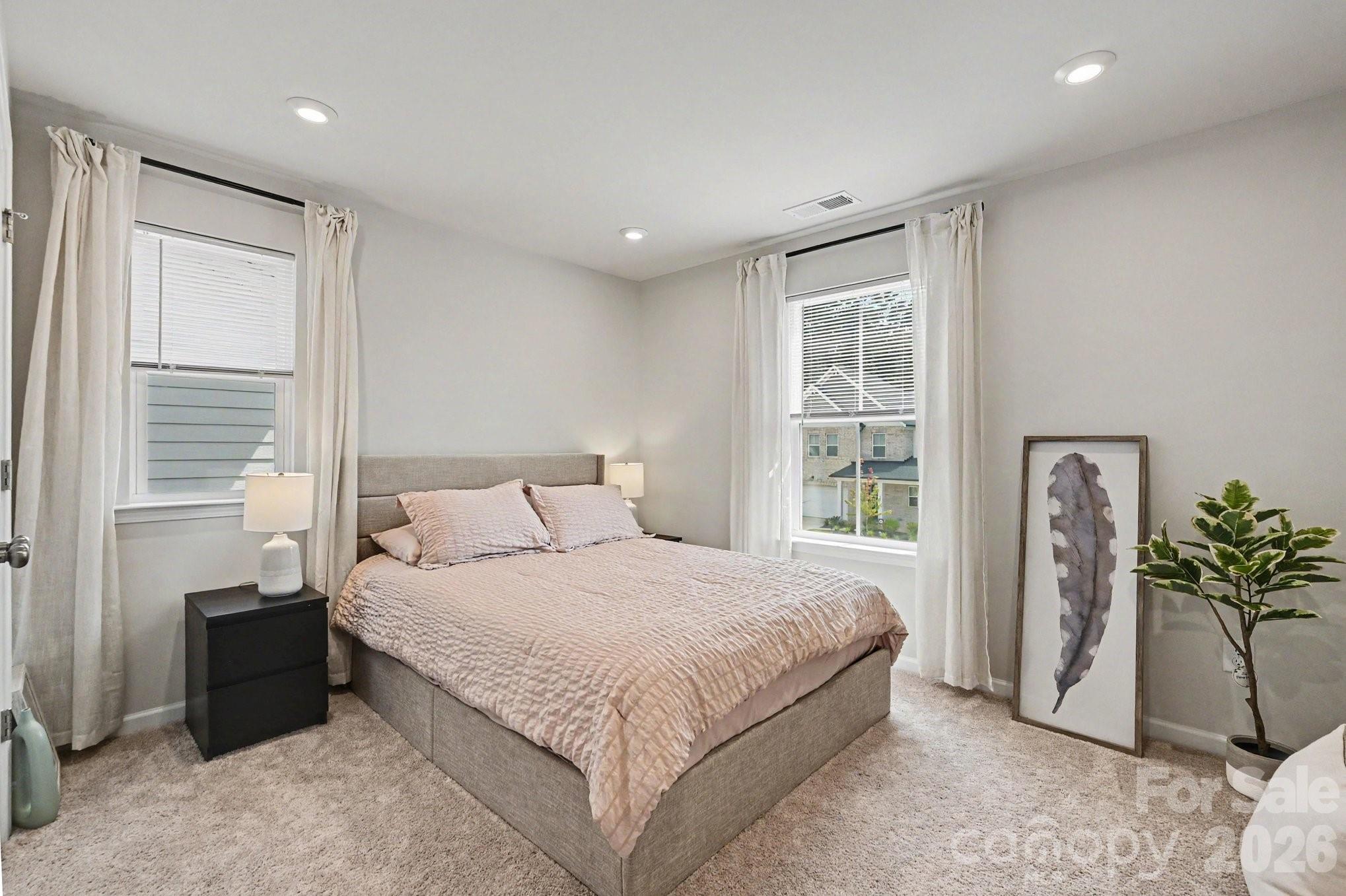 Photo 18 of 8230 Franklin Trail Street, Charlotte, NC