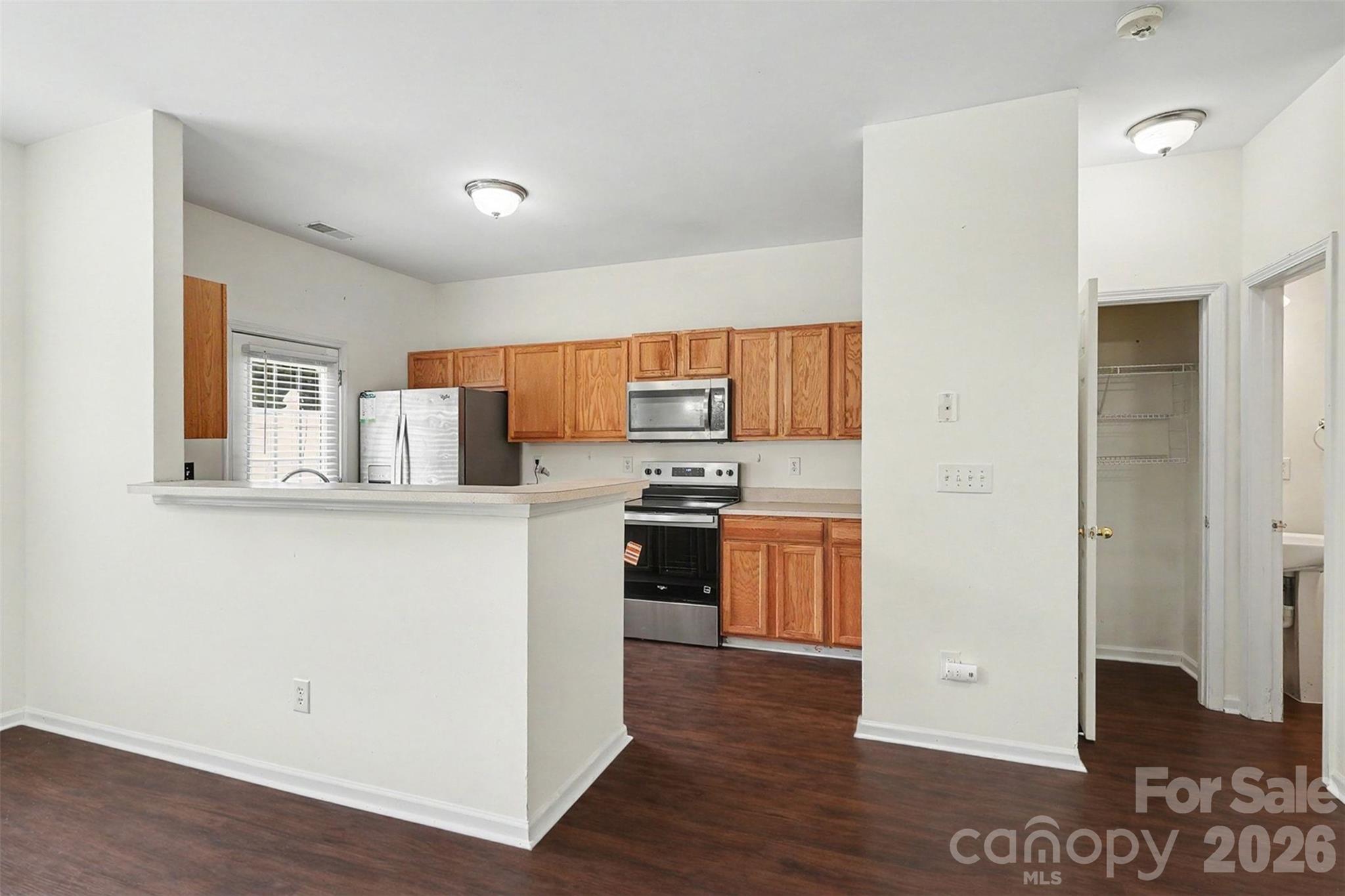 Photo 7 of 7514 Abigail Glen Drive, Charlotte, NC
