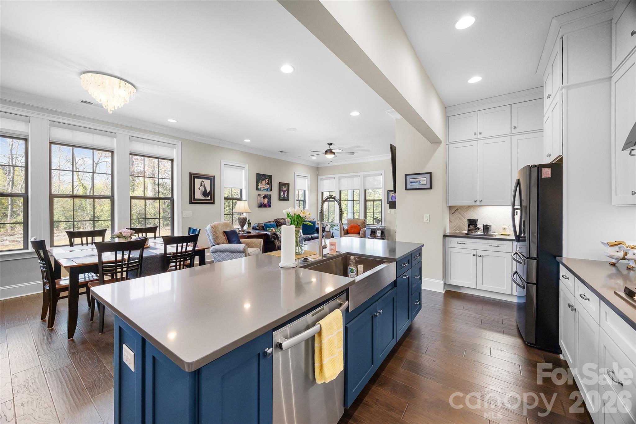 Photo 9 of 5926 Tindall Park Drive, Charlotte, NC