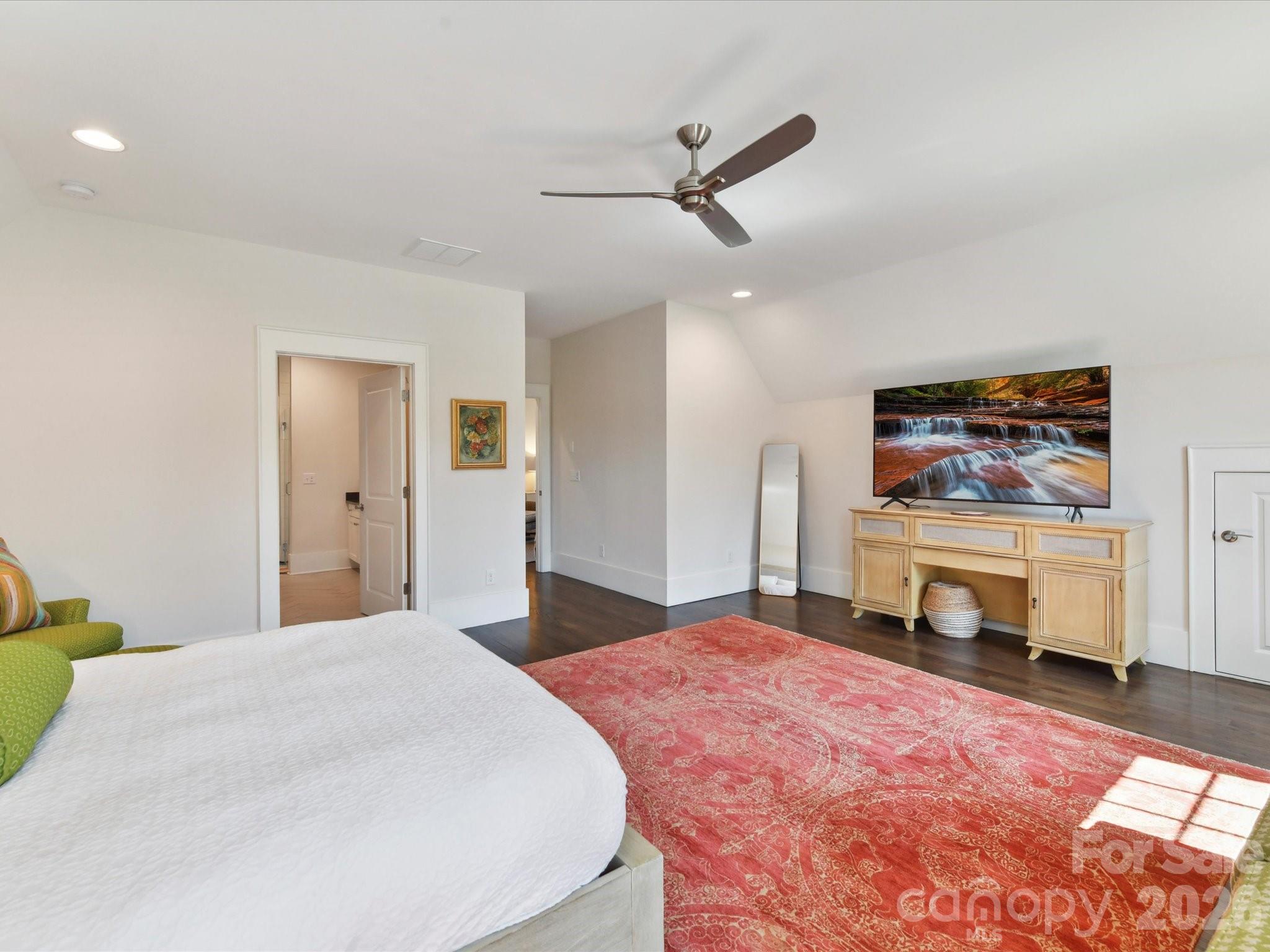 6531 Hazelton Drive, Charlotte, NC - photo 18 of 34