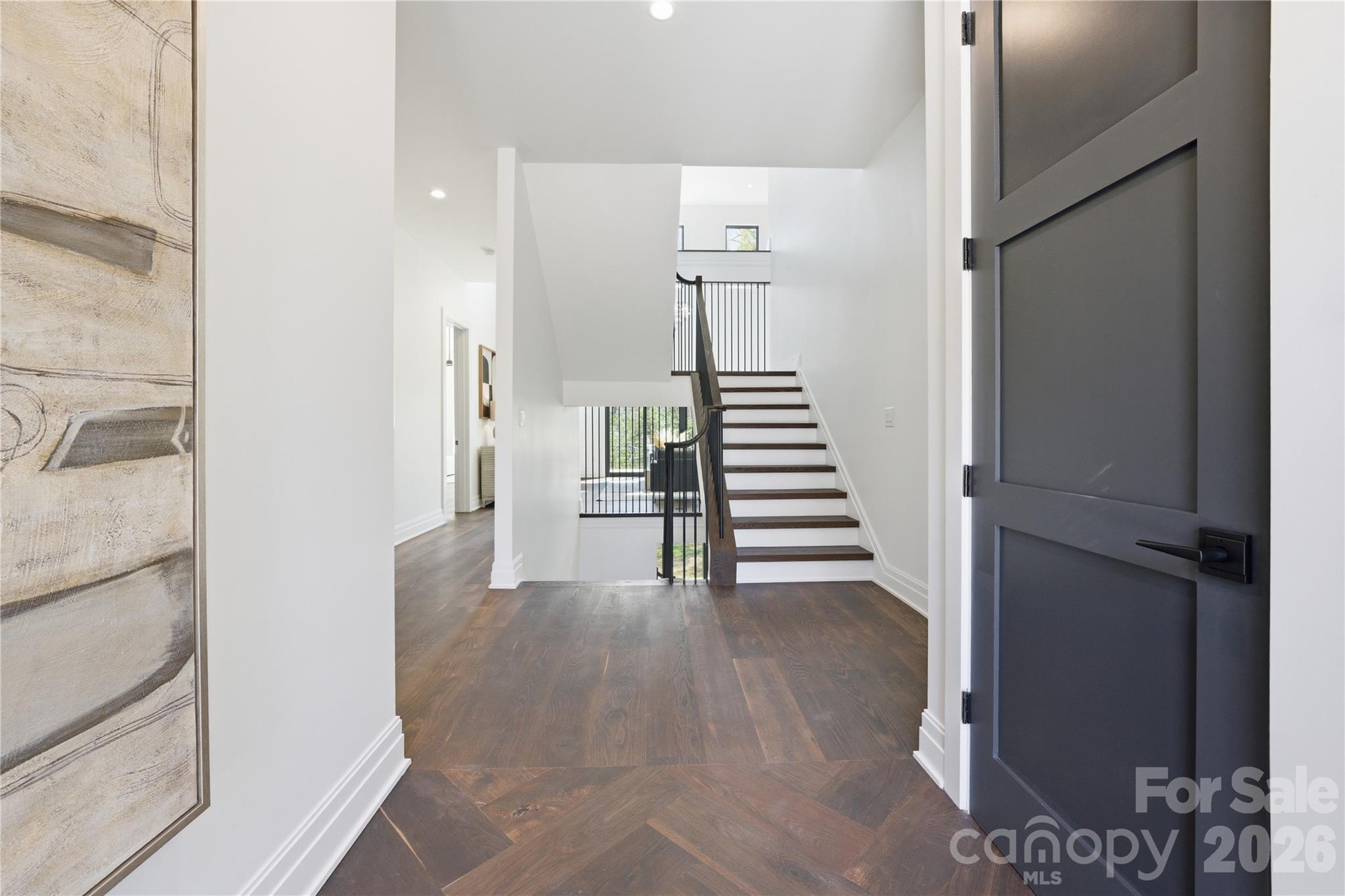 Photo 2 of 1423 S Wendover Road, Charlotte, NC