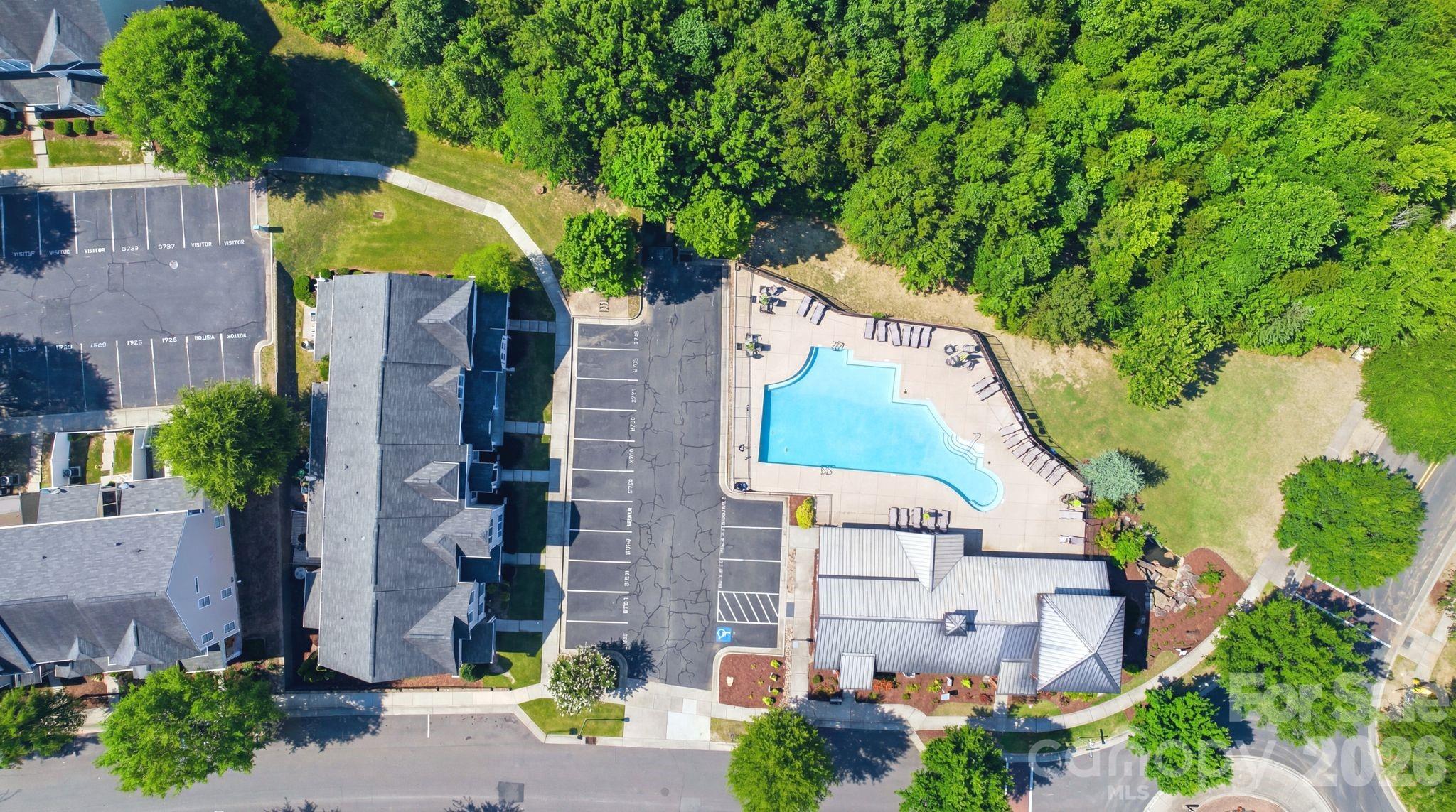Photo 35 of 423 Knothole Lane, Charlotte, NC