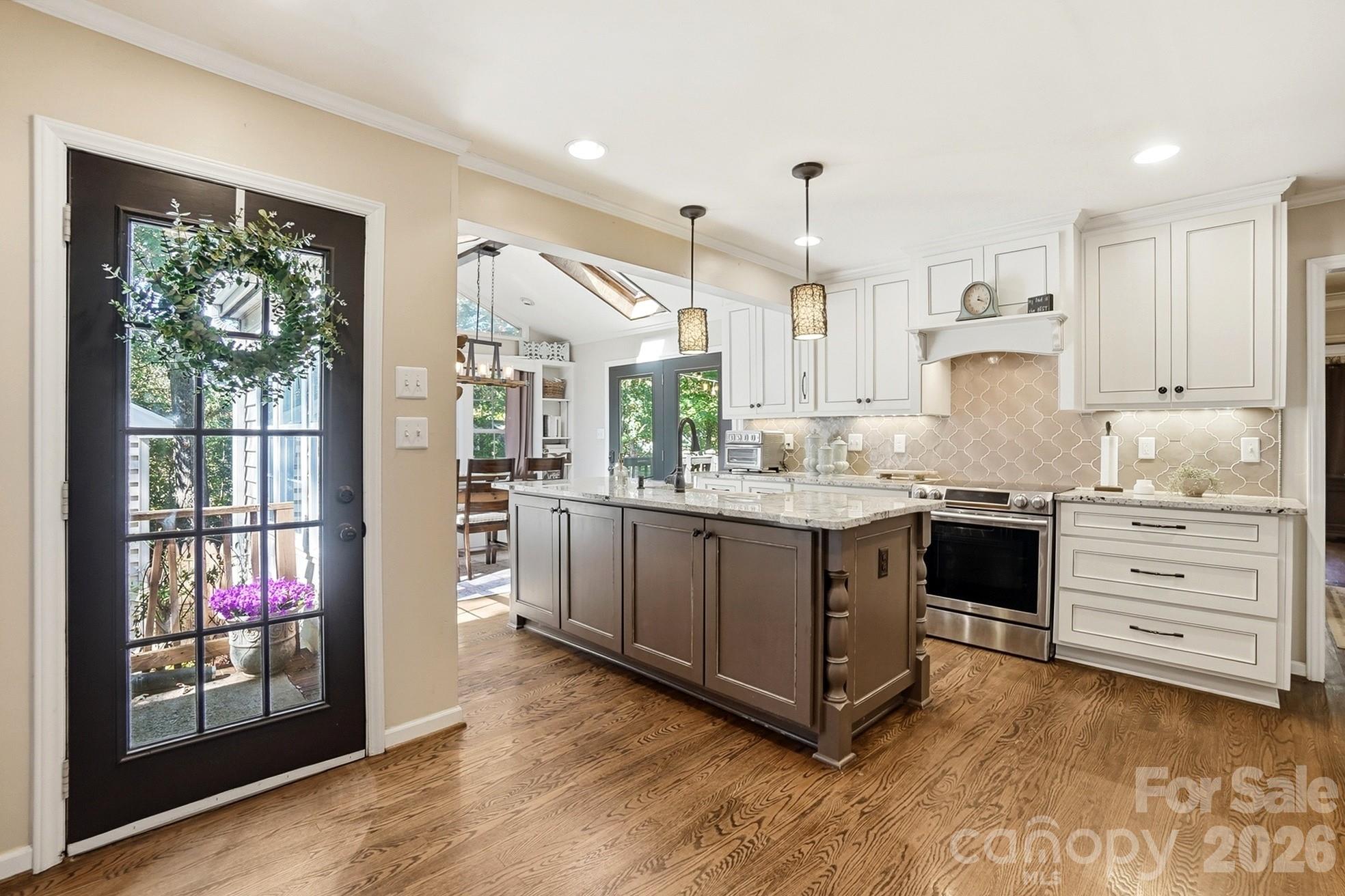 Photo 15 of 434 Chadmore Drive, Charlotte, NC