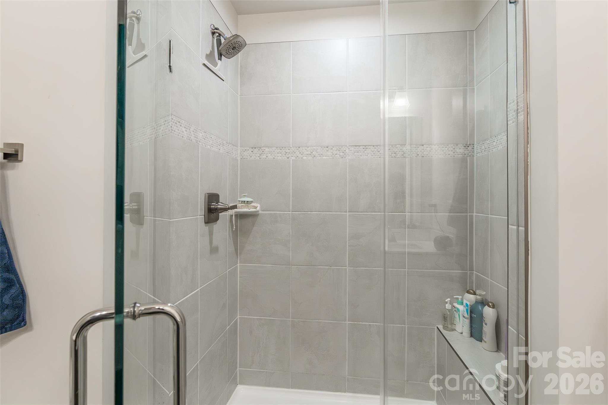 Photo 16 of 924 Broad River Lane, Charlotte, NC